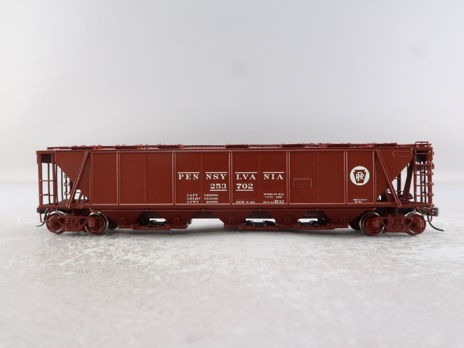 HO Brass Model - OMI 3329 PRR Pennsylvania H-32 Covered Hopper #253702 ...