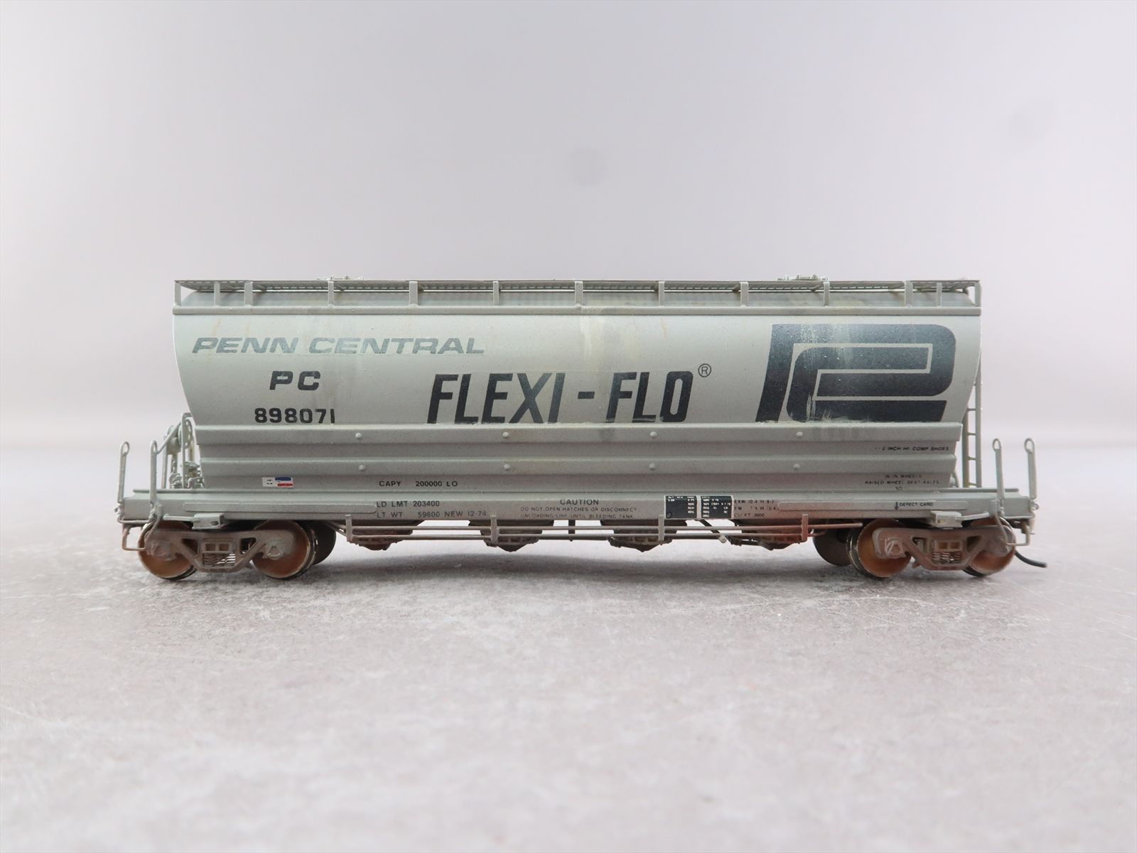HO Brass Model - OMI 3362 PC Penn Central Pd 3000 Covered Hopper ...
