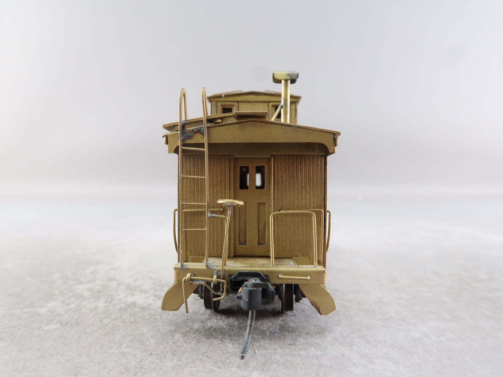 HO Brass Model - FED FED-15 Oregon American 2 Truck Side Door Logging Caboose - 1987 Run *NO BOX
