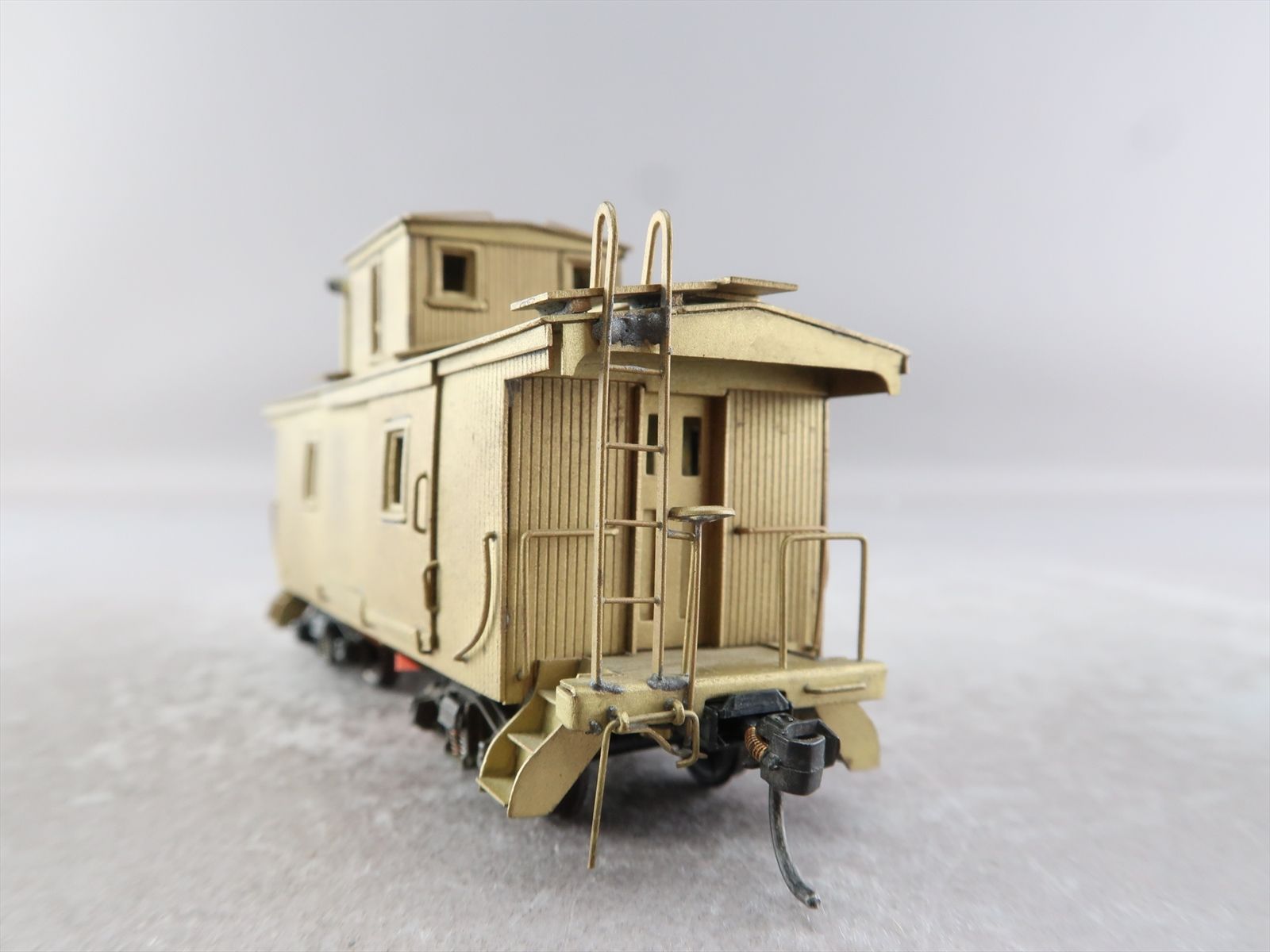 HO Brass Model - FED FED-15 Oregon American 2 Truck Side Door Logging Caboose - 1987 Run *NO BOX