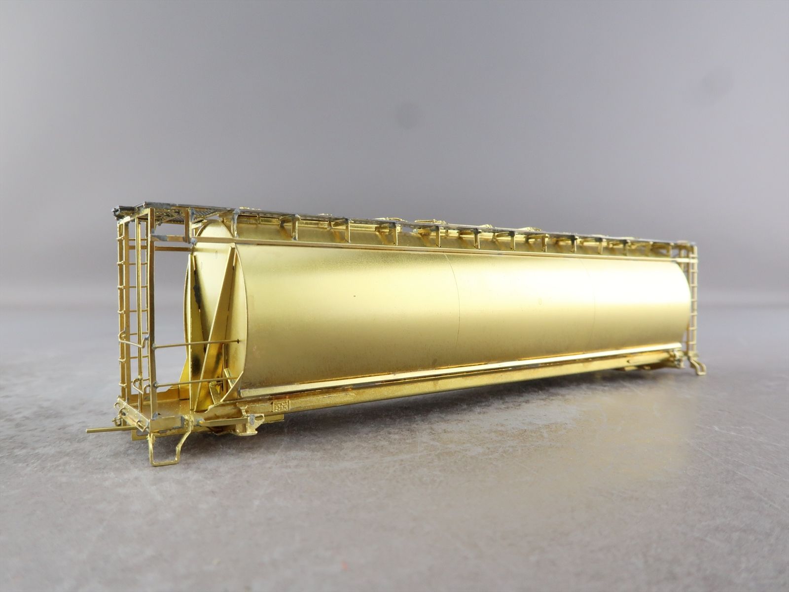 HO Brass Model - OMI 3038 UP Union Pacific Cylindrical Covered Hopper CH-90-5 - Unpainted - 1990 ...