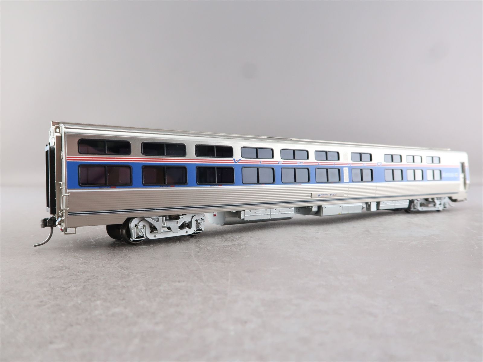 HO Brass Model - OMI 3345.1 Amtrak Viewliner Sleeper #62038 SPRING VIEW ...