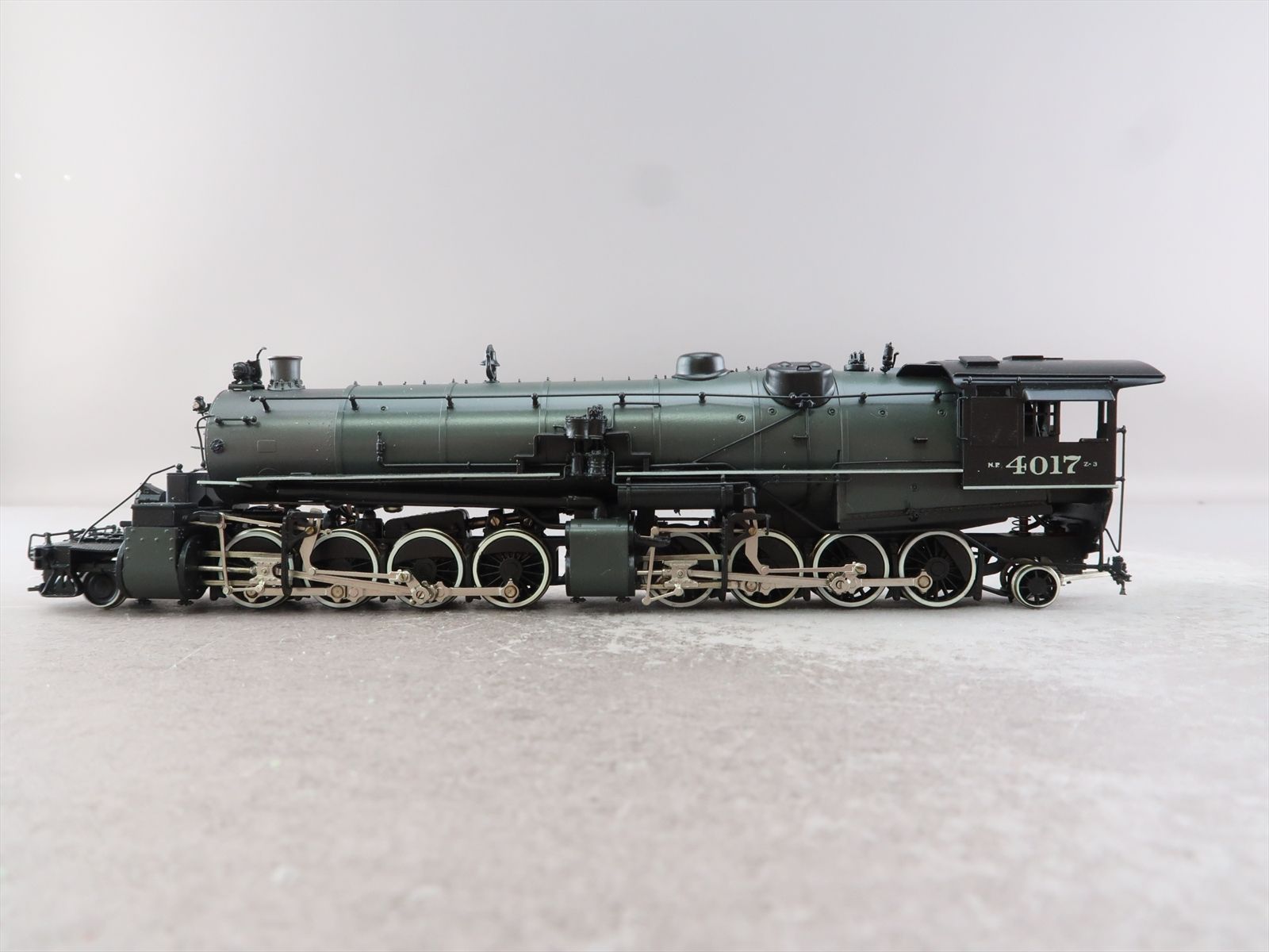 HO Brass Model - PFM NP Northern Pacific 2-8-8-2 Z-3 #4017 - Custom ...