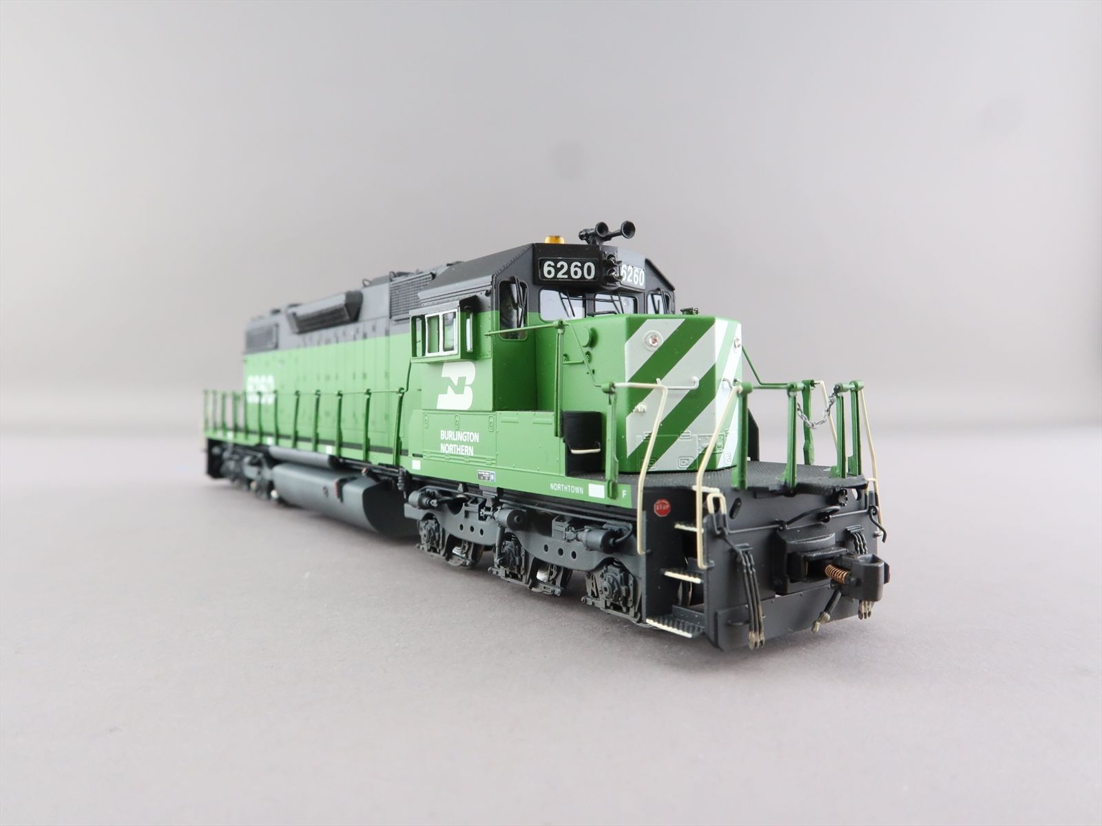 HO Brass Model - OMI 6236 BN Burlington Northern SD38-2 #6260 - Custom- 1998 Run - Ajin