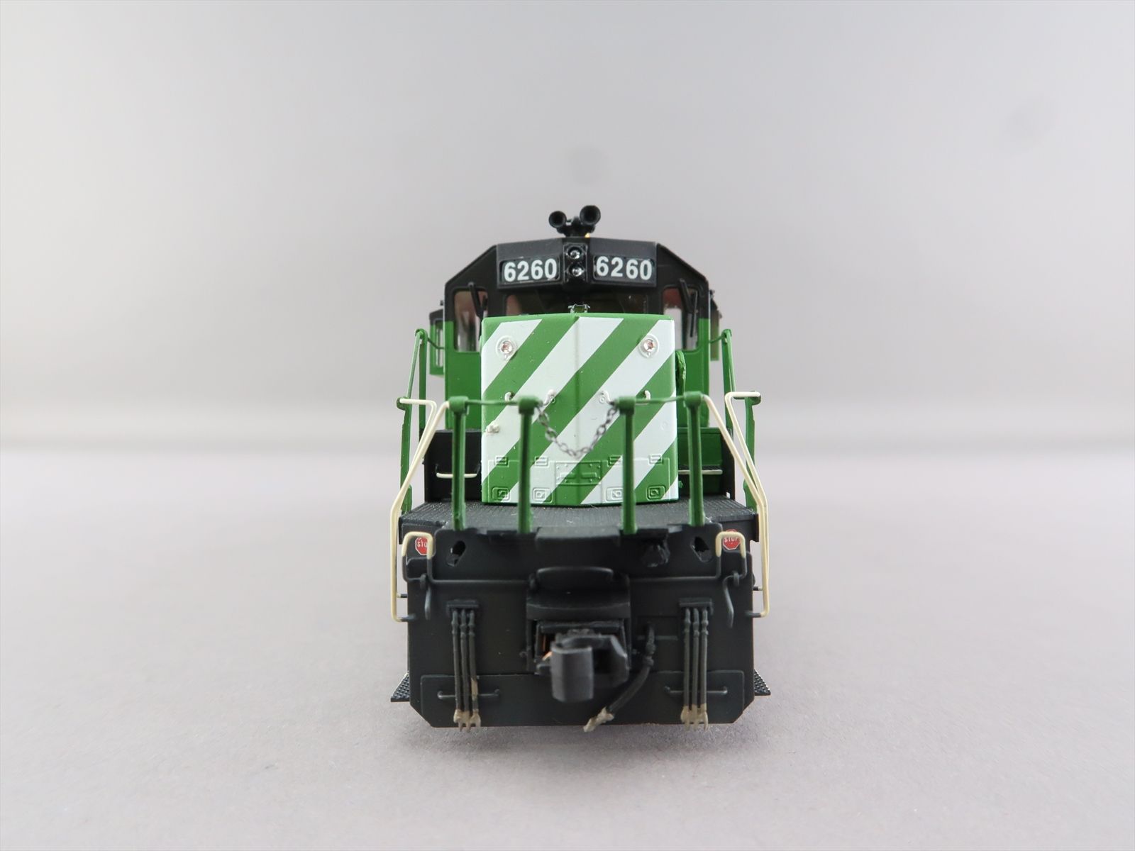 HO Brass Model - OMI 6236 BN Burlington Northern SD38-2 #6260 - Custom- 1998 Run - Ajin