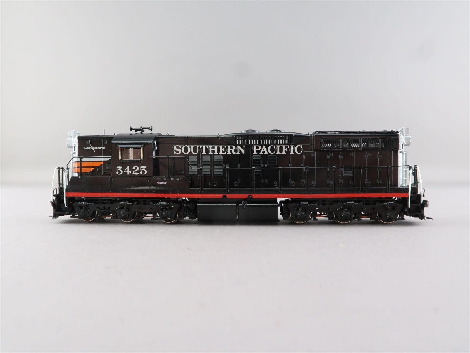 HO Brass Model - OMI 5182 SP Southern Pacific SD9 Black Widow #5425 - Custom - 1989 Run - Ajin