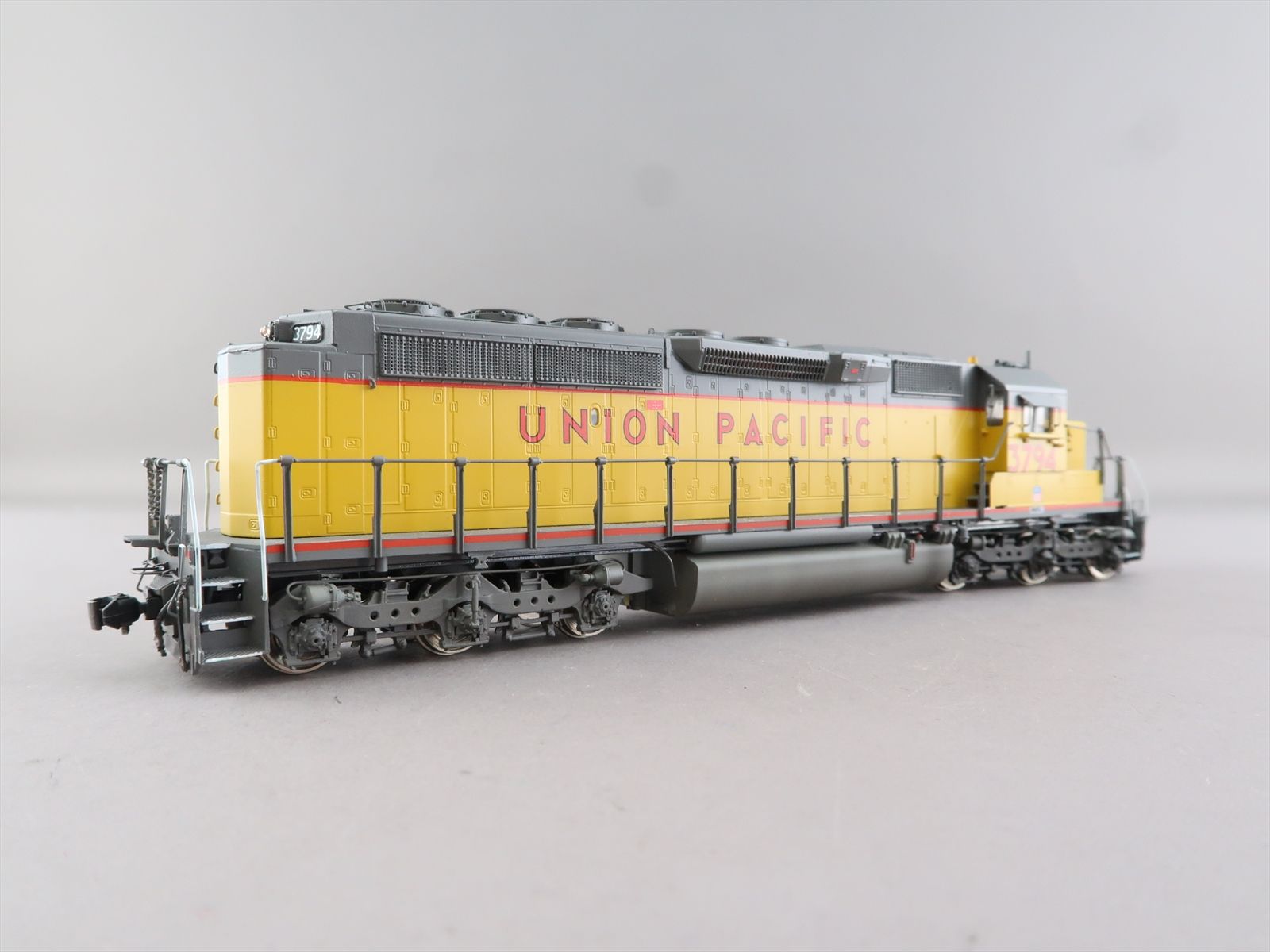 HO Brass Model - OMI 6340 UP Union Pacific SD40-2 #3794 w/ Porch Pot - Custom - 1992 Run - Ajin