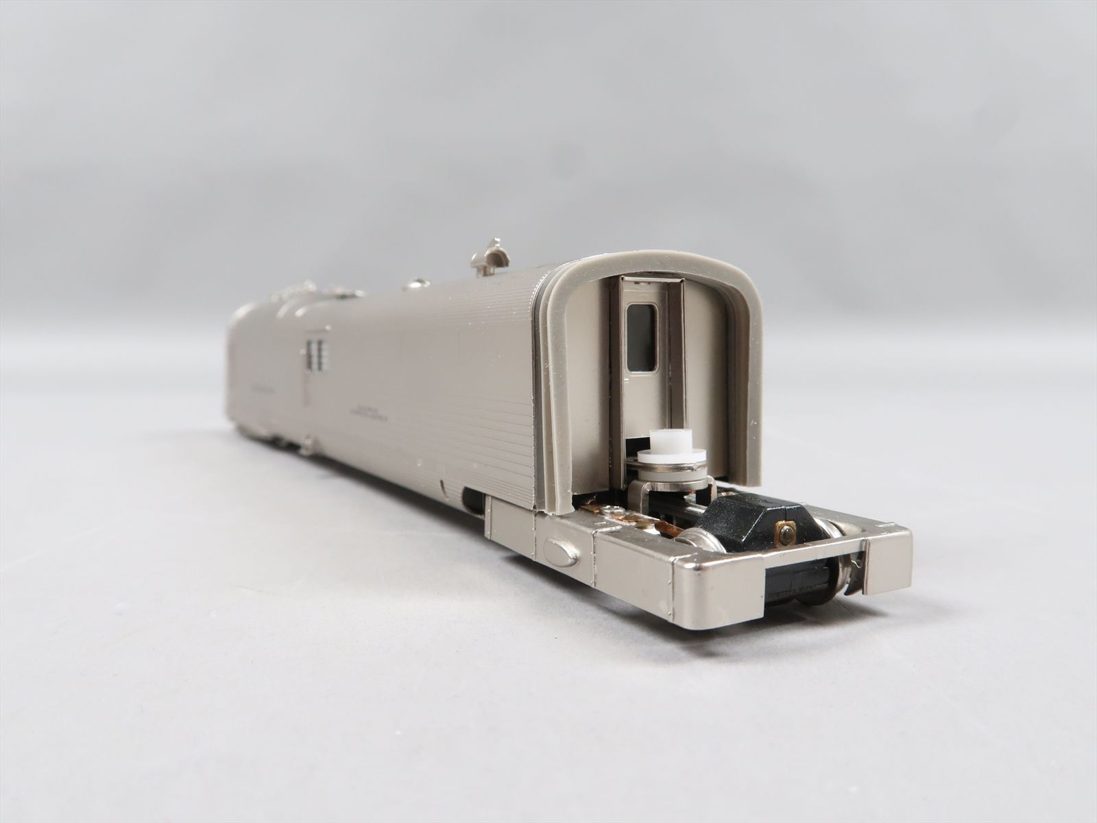 HO Brass Model - CIL 2356.1S CB&Q Burlington TCZ Twin Cities Zephyr ...