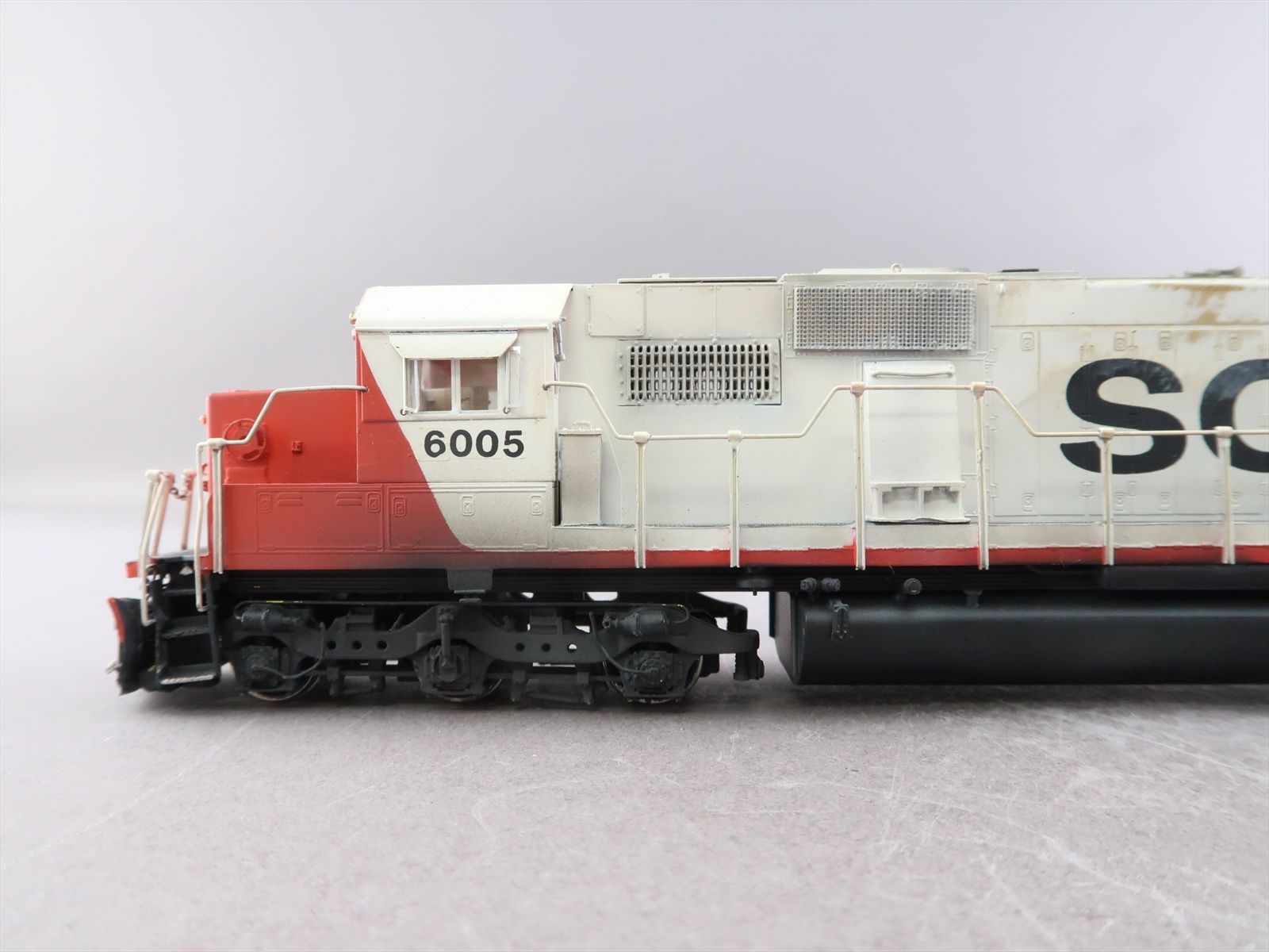 HO Brass Model - OMI 5151 SOO Line SD60 #6005 - Custom + Weathered - Ajin