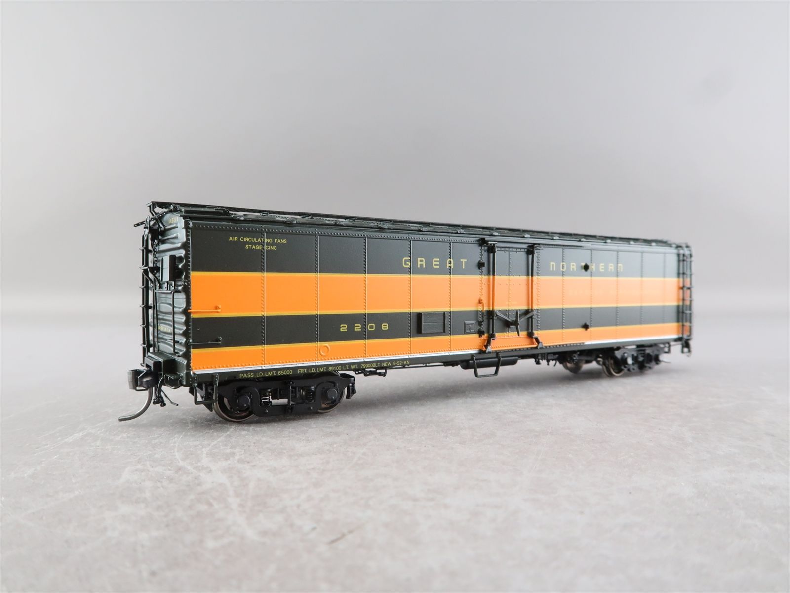 HO Brass Model - CIL 2306.2 GN Great Northern 52' Steel Express Ice ...