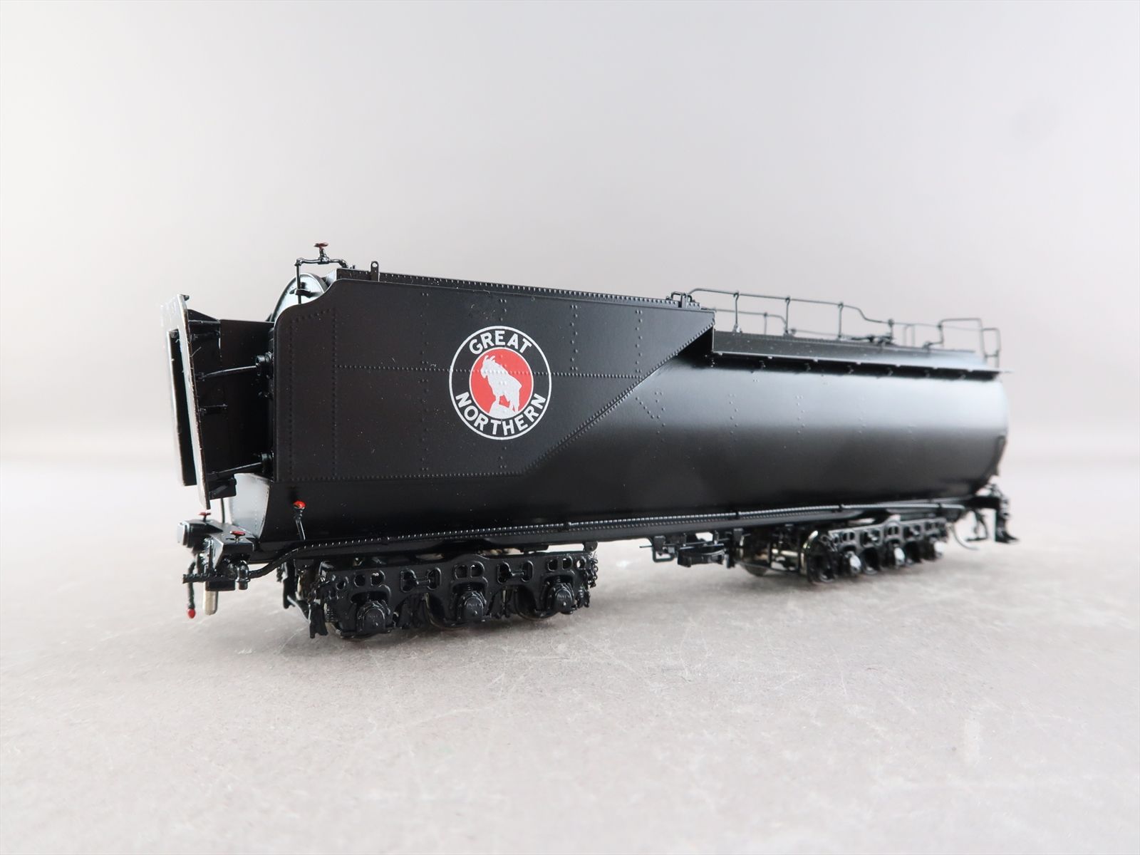HO Brass Model - PSC 18048.1 GN Great Northern S-1 4-8-4 Vestibule Cab ...