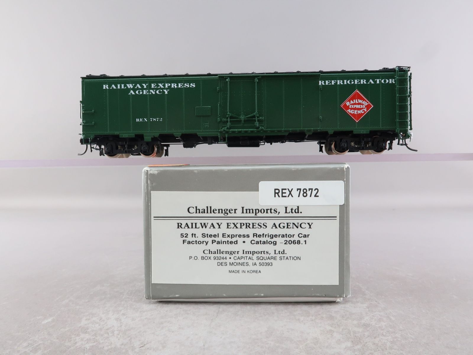 HO Brass Model - CIL 2068.1 REA Railway Express Agency 52' Reefer REX ...