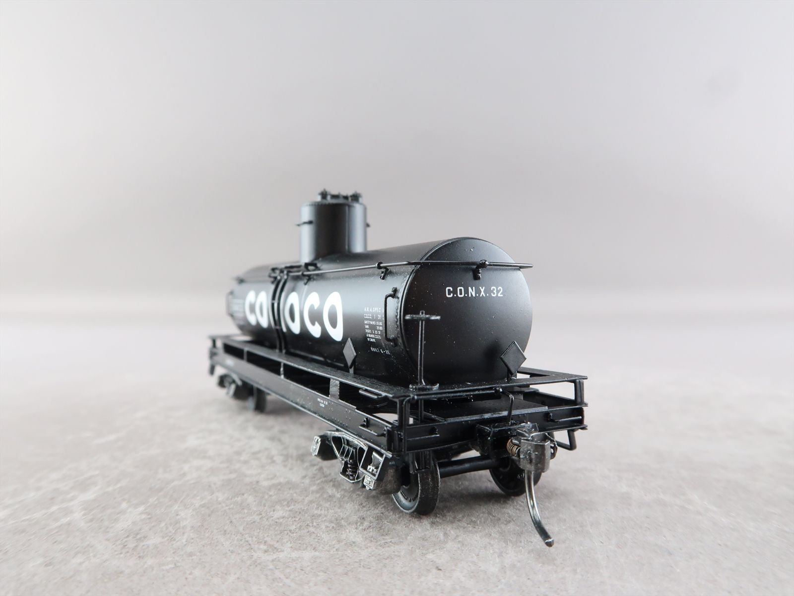 HOn3 Brass Model - DP 3081.1 CONX Conoco Tank Car #32 Narrow Dome - F/P ...