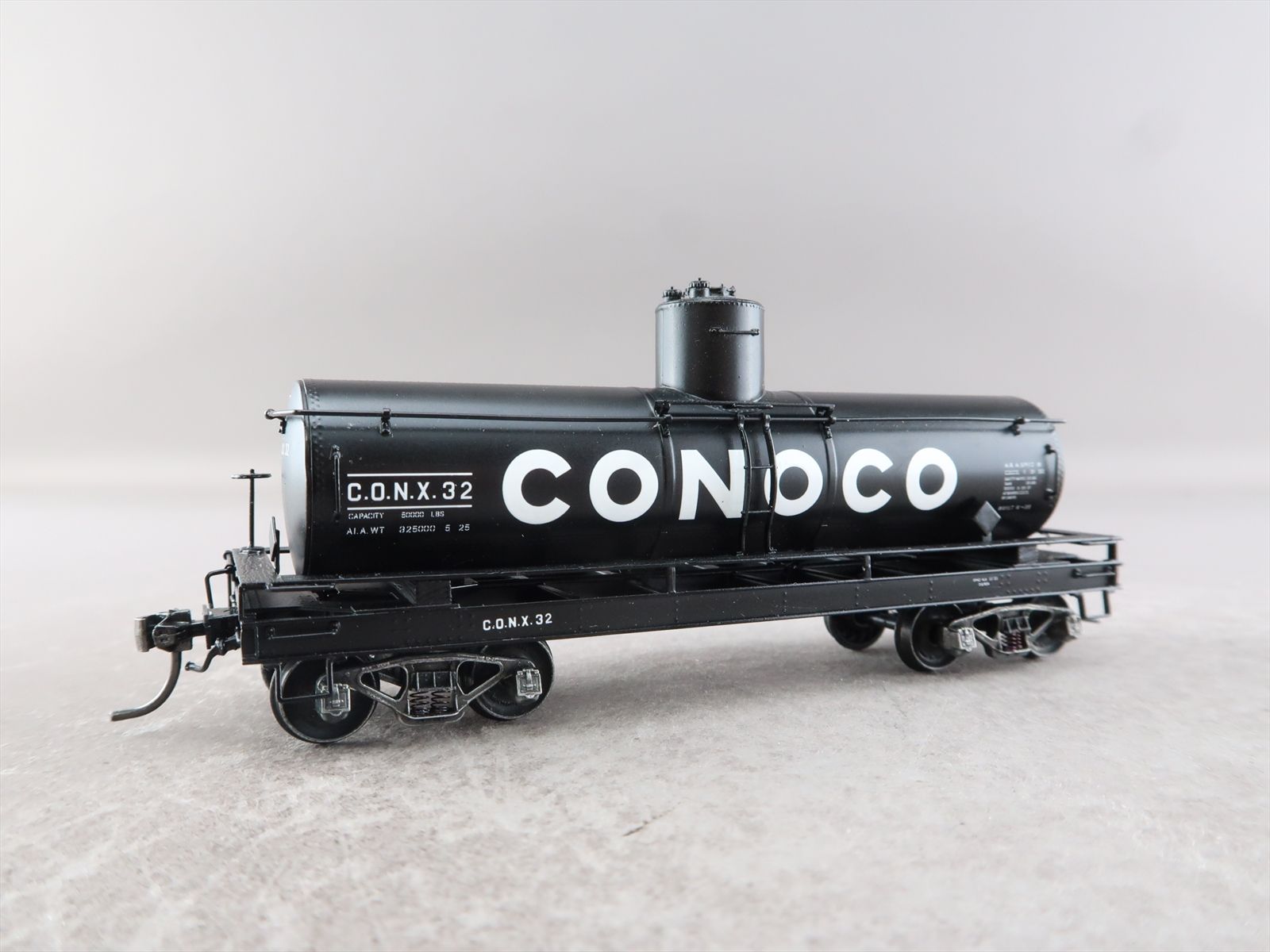 HOn3 Brass Model - DP 3081.1 CONX Conoco Tank Car #32 Narrow Dome - F/P ...