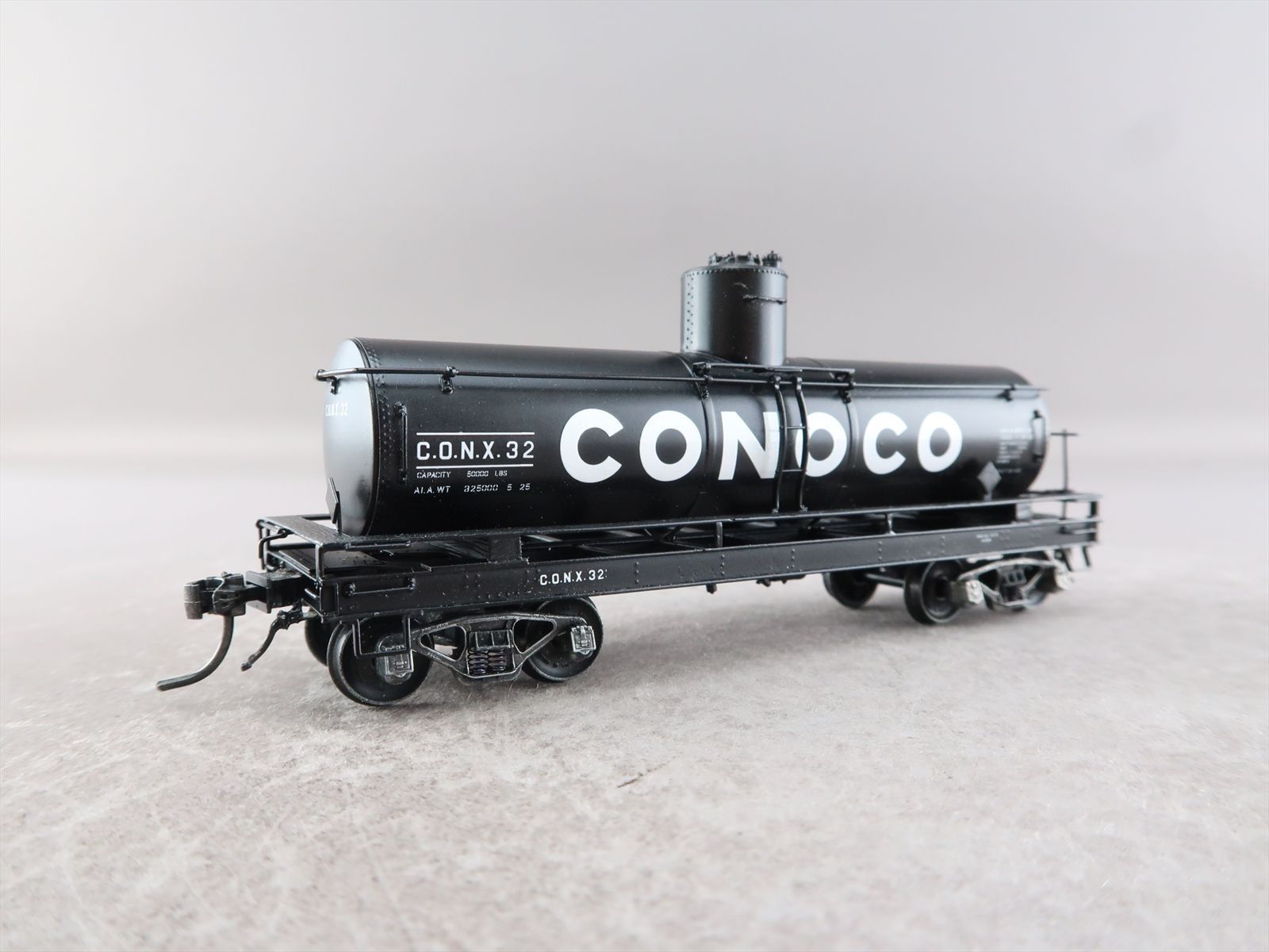 HOn3 Brass Model - DP 3081.1 CONX Conoco Tank Car #32 Narrow Dome - F/P ...