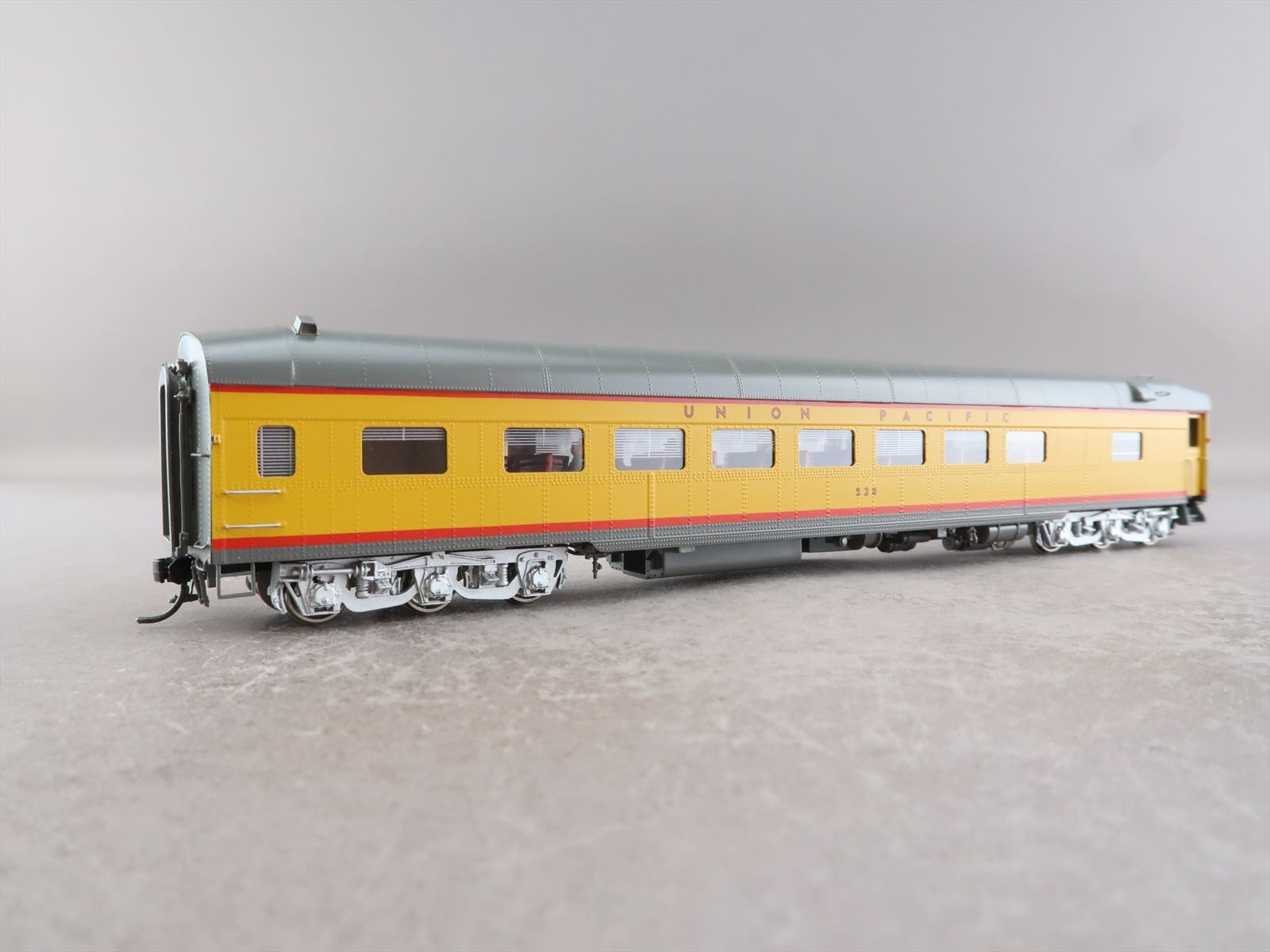 HO Brass Model - TCY 1306 UP Union Pacific Modernized Coach #528 ...