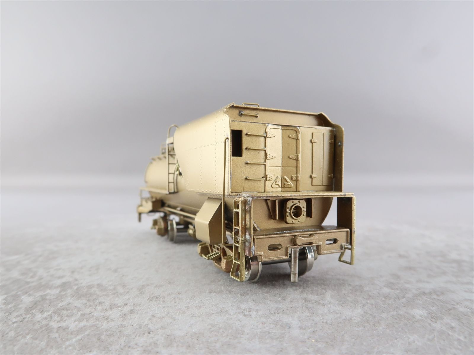 HO Brass Model - OMI 3145 UP Union Pacific 9000 Gallon Cylindrical 4 ...