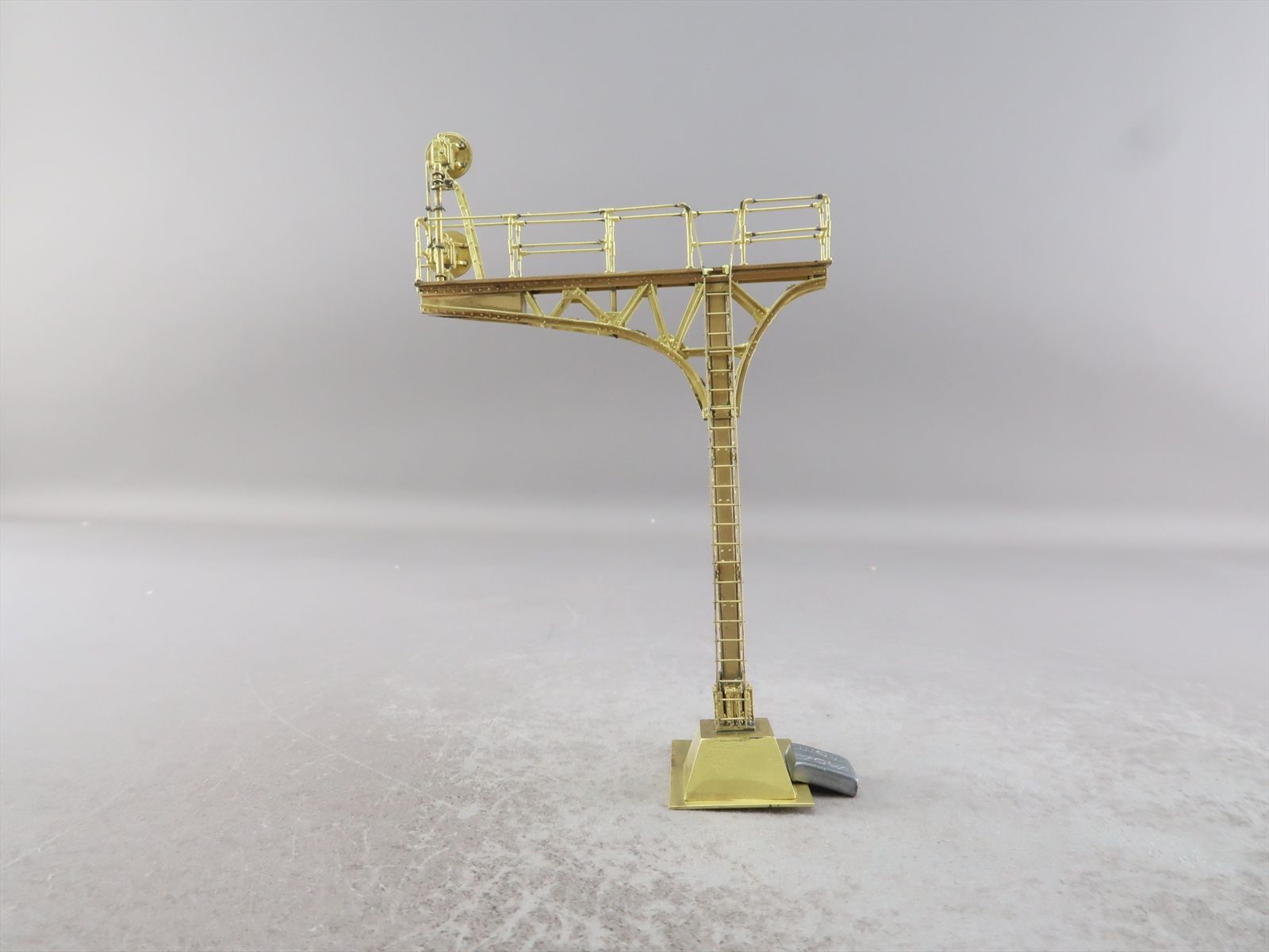 HO Brass Model - OMI 3483 Double Track Cantilever Signal Tower w/ Two ...