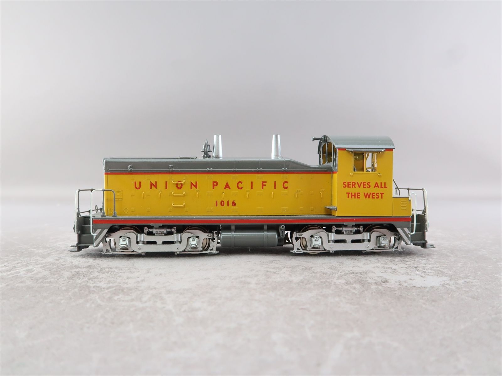 HO Brass Model - Oriental UP Union Pacific EMD NW-2 Diesel Switcher ...