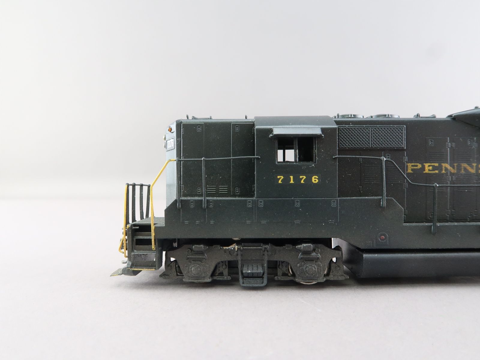 HO Brass Model - Hallmark PRR Pennsylvania GP-9 #7176 - Pro Paint ...
