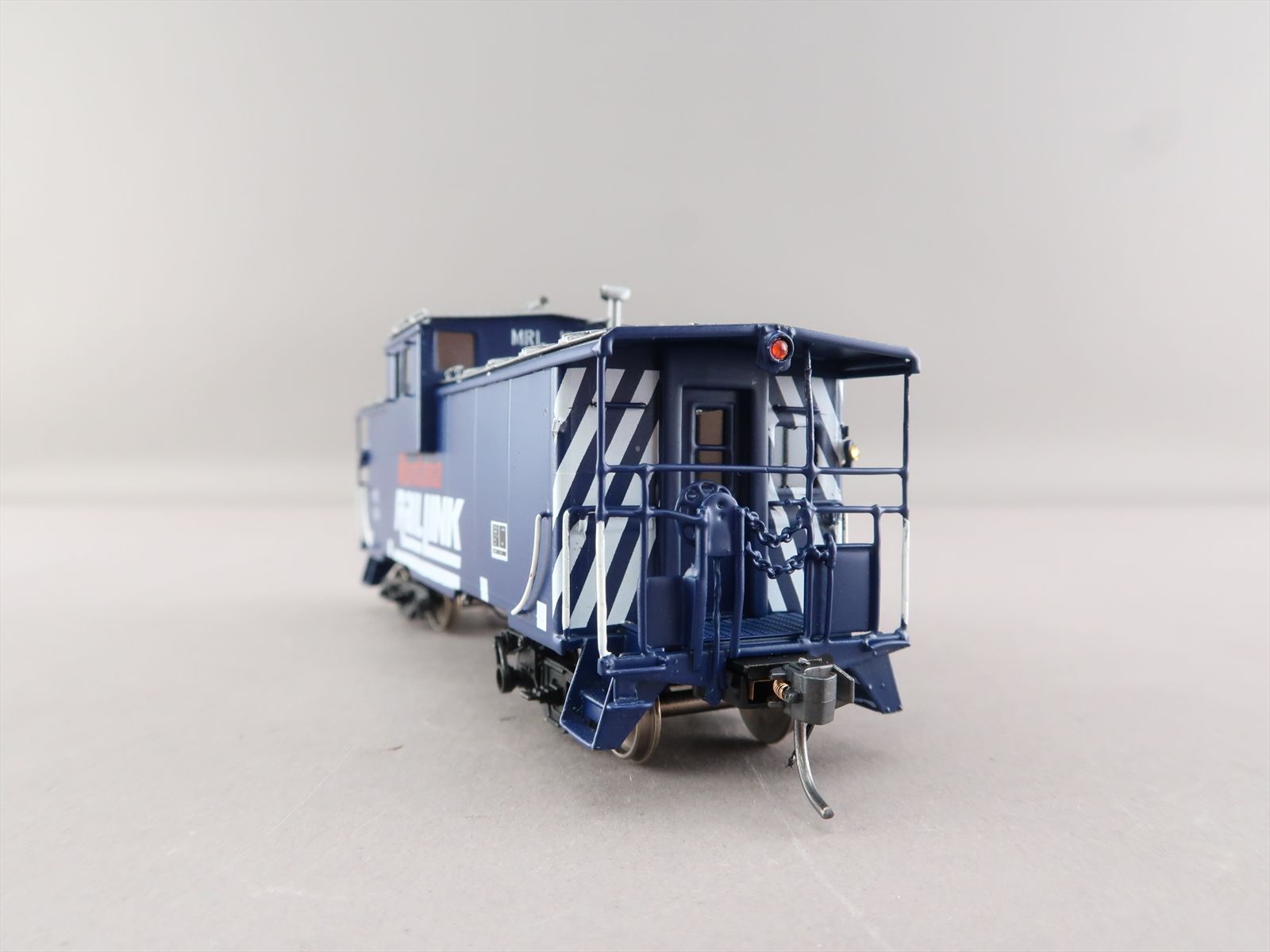 HO Brass Model - OMI 3900 BN as MRL Montana Rail Link International Wide Vision Caboose #1004 ...