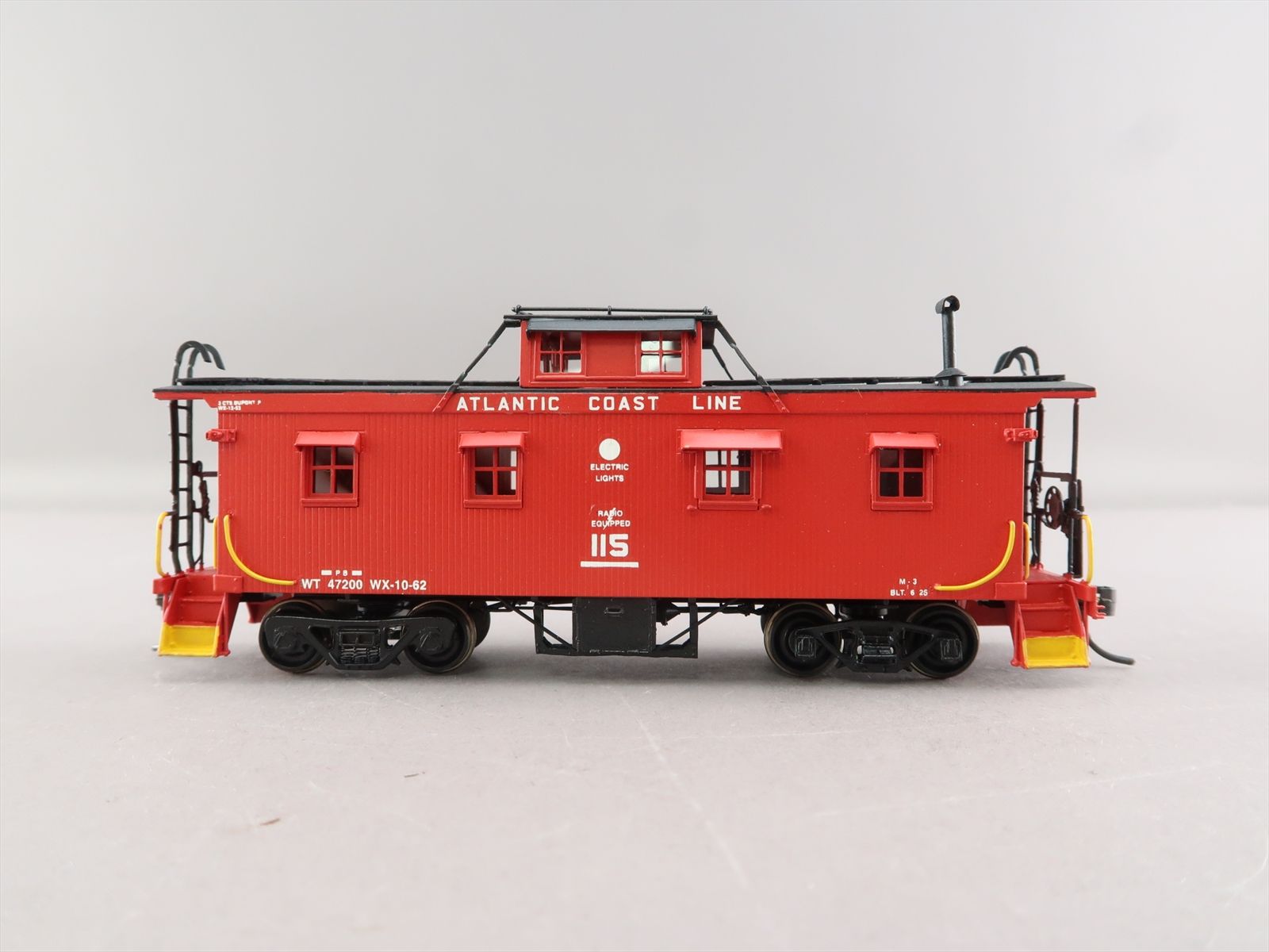 HO Brass Model - OMI 3885 ACL Atlantic Coast Line M-3 Wood Sheath Caboose #115 - Custom - 1994 ...