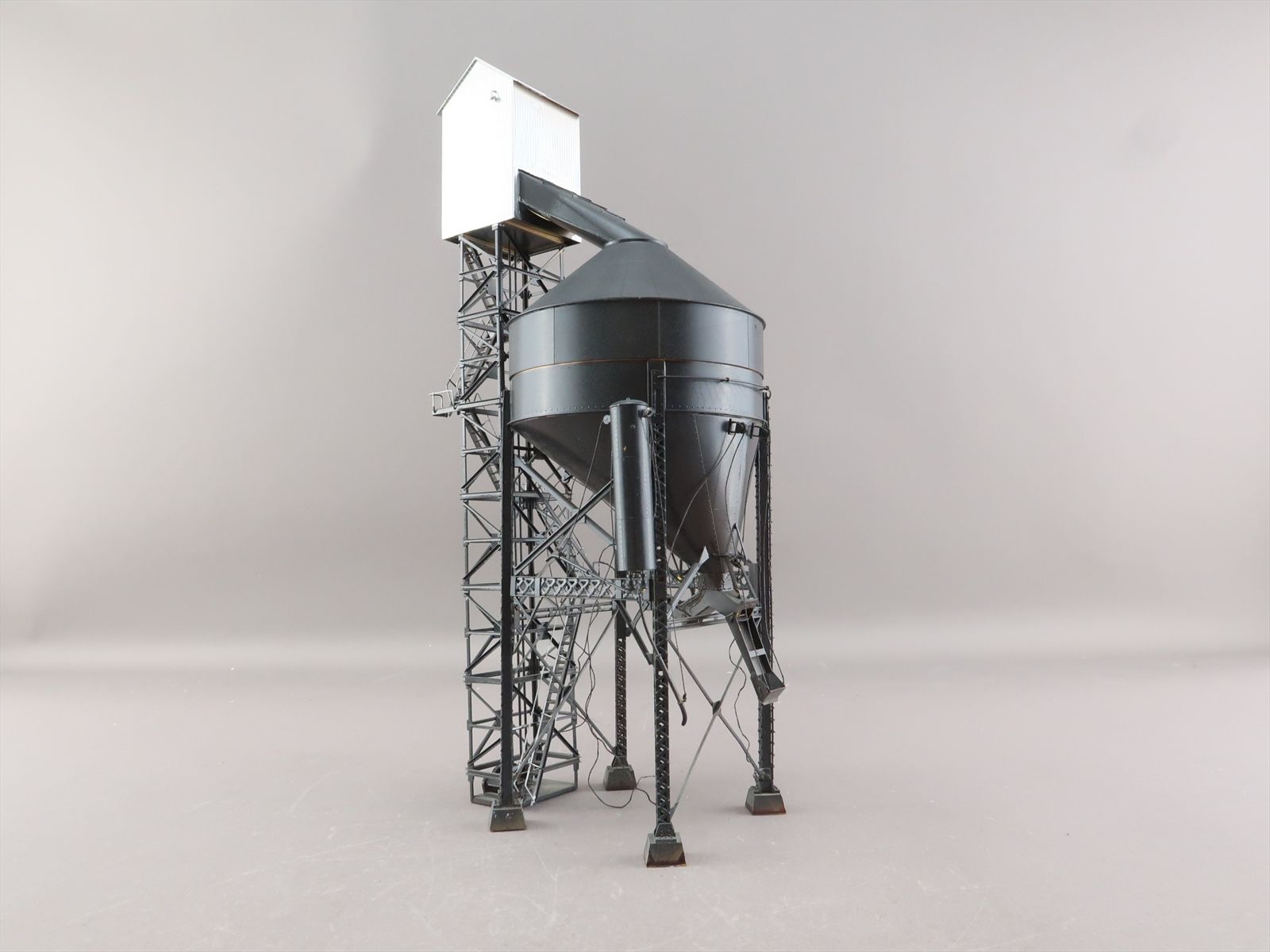 HO Brass Model Structure - OMI 3356 Ogle Coaling Tower - Custom - 1998 ...