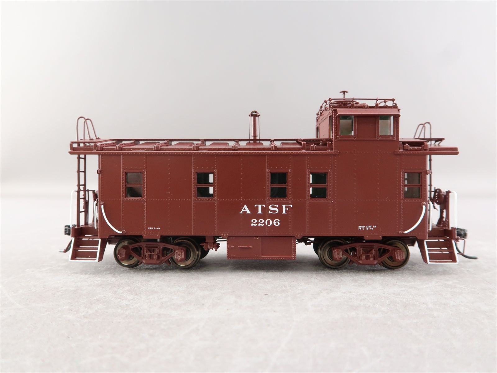 HO Brass Model - DP 1407 AT&SF Santa Fe Peaked Roof Steel Caboose #2206 ...