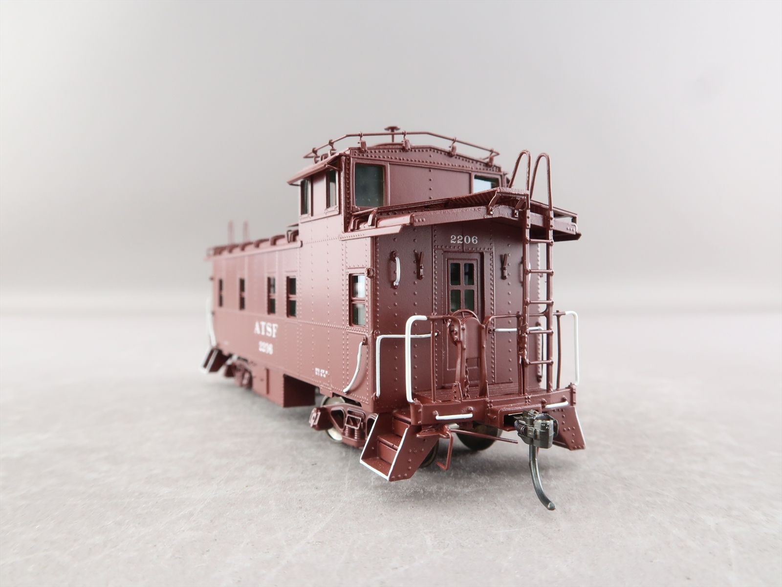 HO Brass Model - DP 1407 AT&SF Santa Fe Peaked Roof Steel Caboose #2206 ...