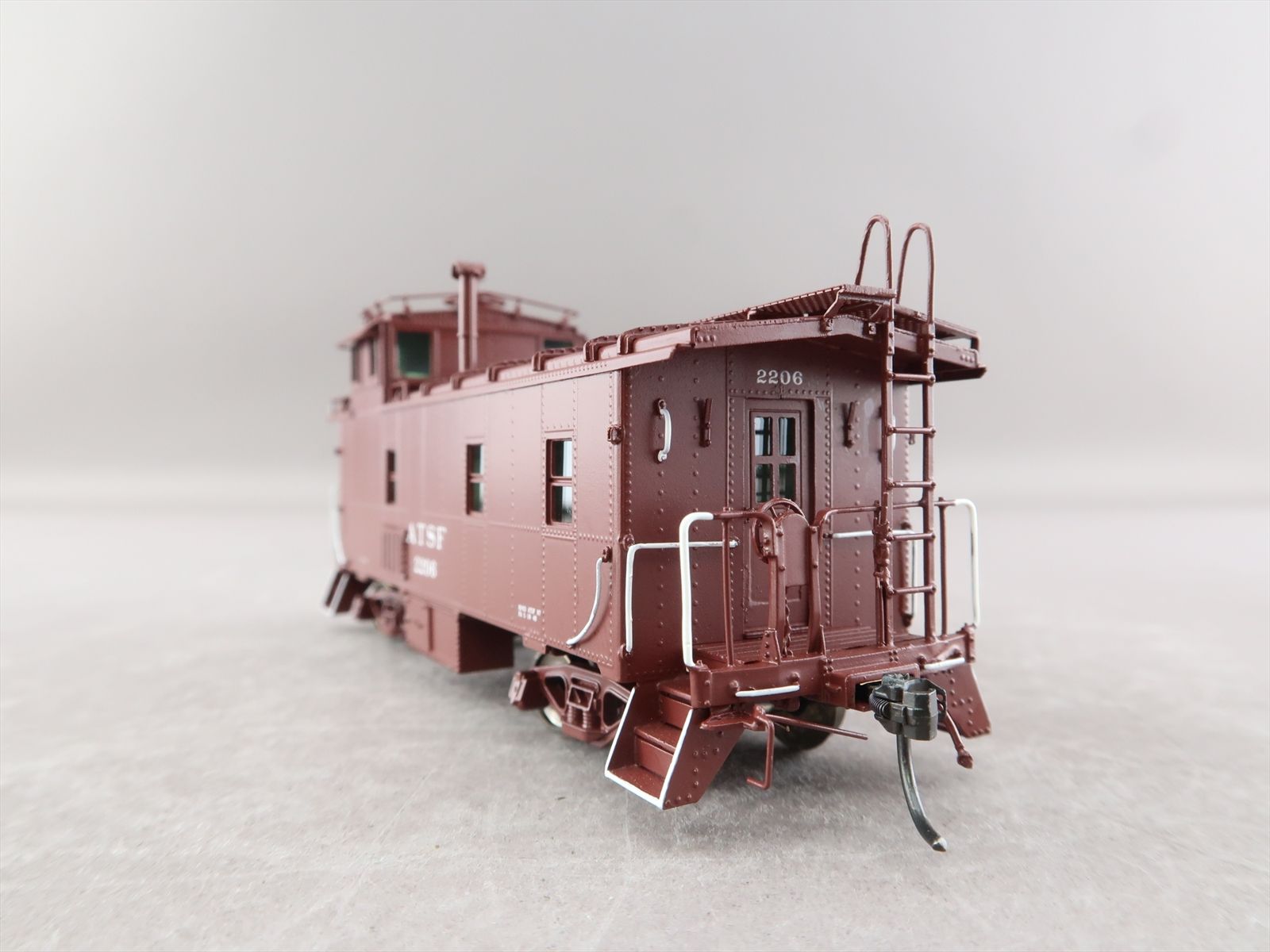 HO Brass Model - DP 1407 AT&SF Santa Fe Peaked Roof Steel Caboose #2206 ...