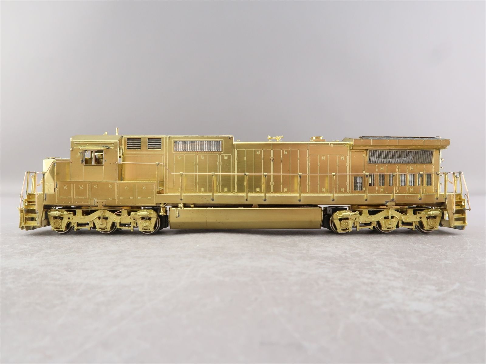 HO Brass Model - OMI 5135 UP Union Pacific DASH 8-40C Diesel ...