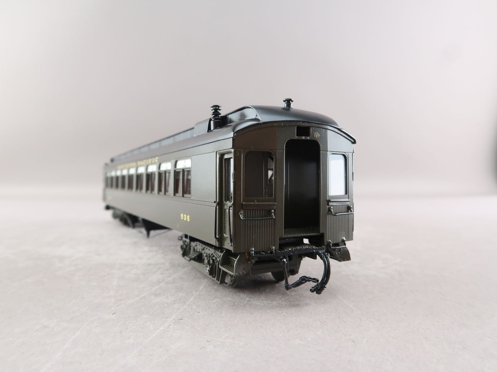 HO Brass Model - W&R NP Northern Pacific Coach Smoker Version 2 Pullman ...