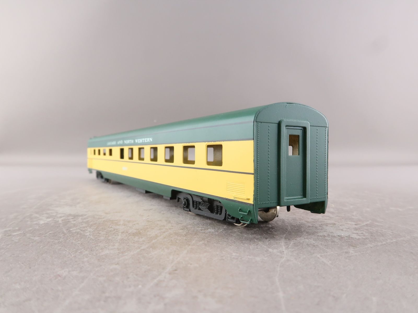 HO Brass Model - NPP C&NW Chicago & Northwestern Diner + Observation ...