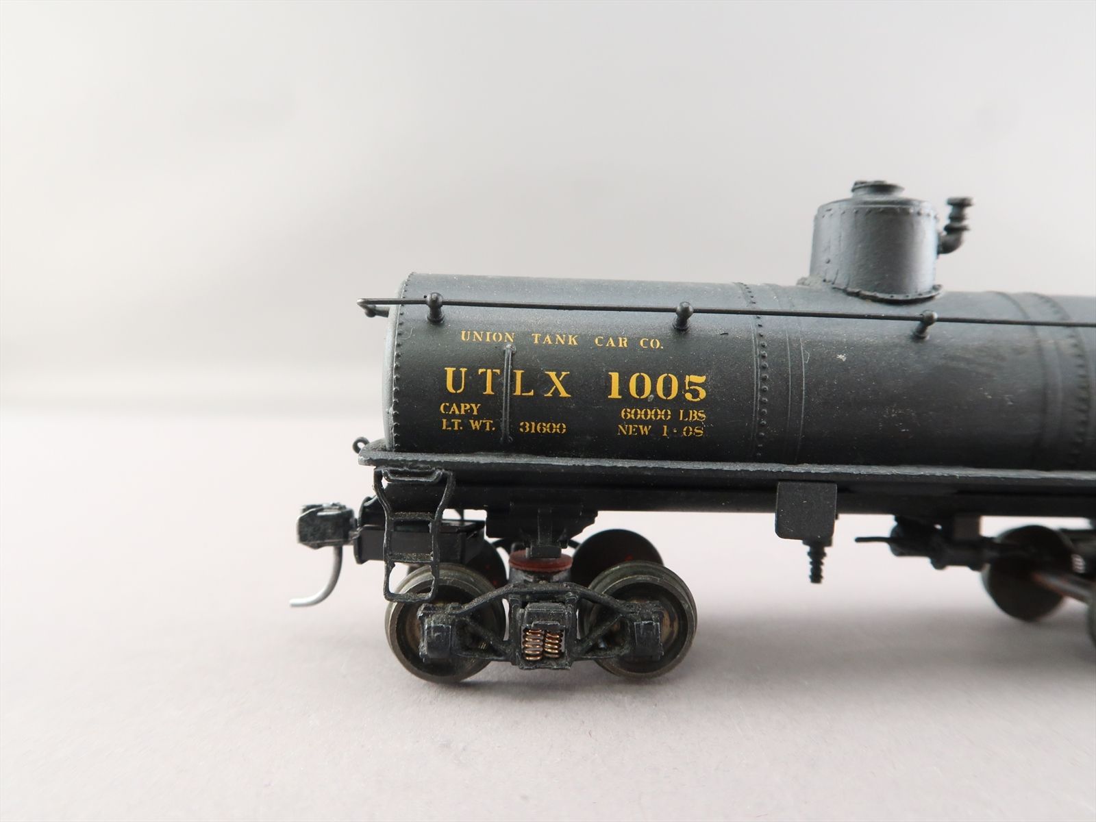 HO Brass Model - Lambert UTLX ICC 8000 Gallon Tank Car 103-BW #1005 ...