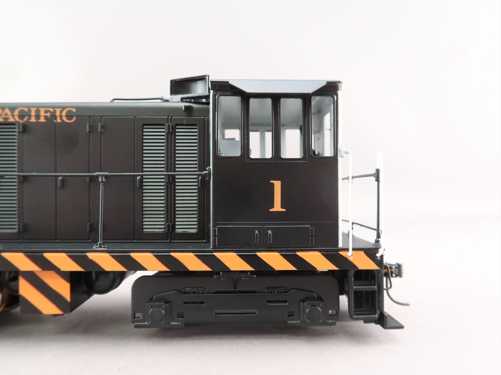 On3 Brass Model - RYM Rich Yoder 2111931 SP Southern Pacific GE 50 Ton ...