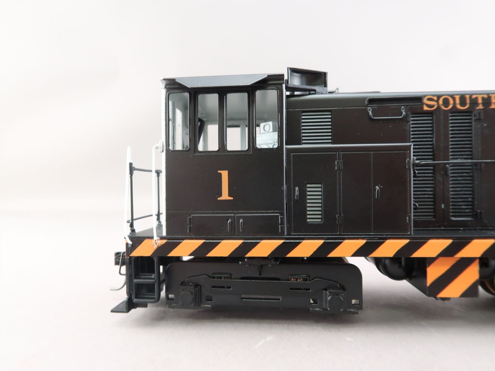 On3 Brass Model - RYM Rich Yoder 2111931 SP Southern Pacific GE 50 Ton ...