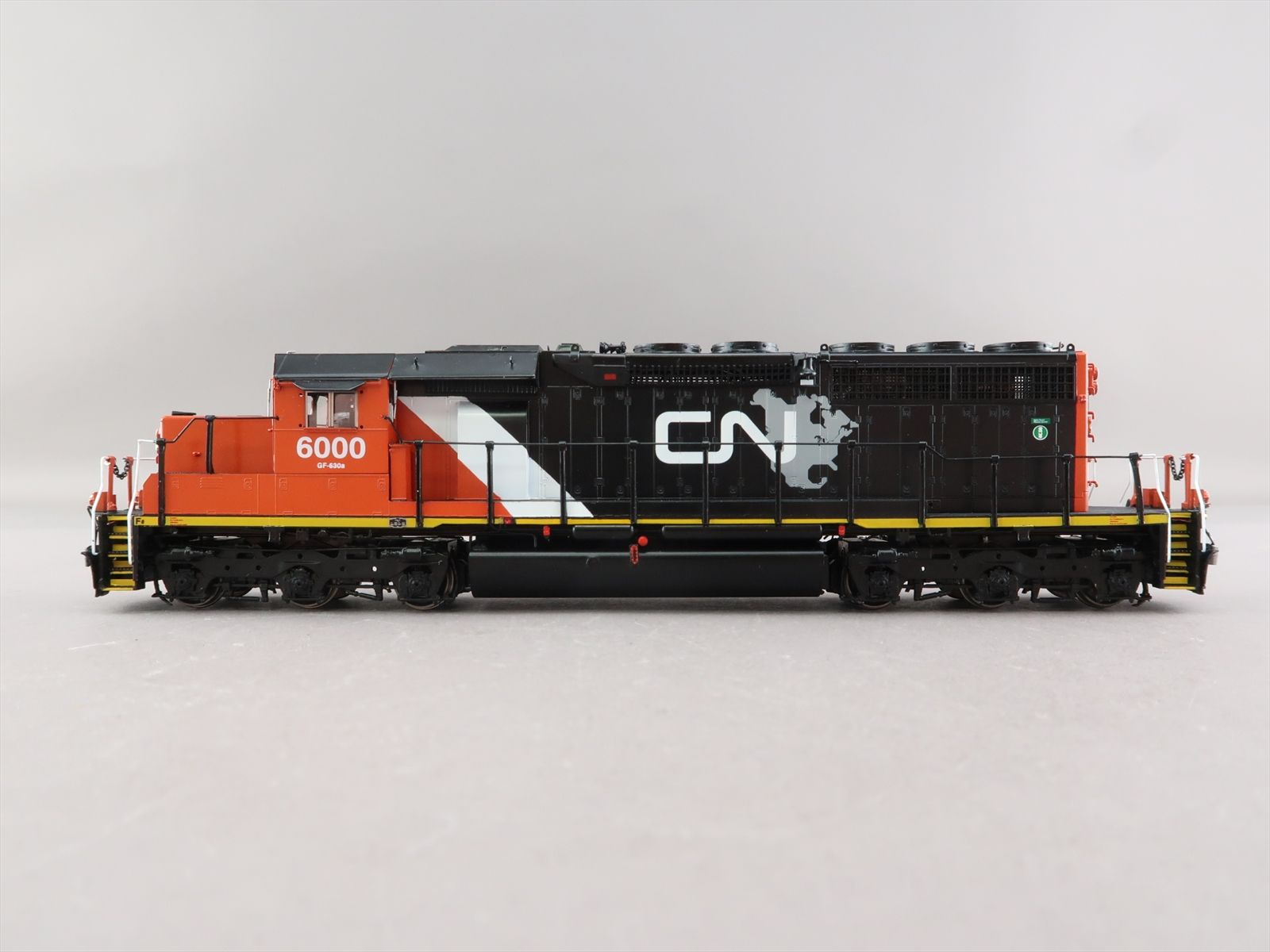 HO Brass Model - OMI 6651.1 CN CNR Canadian National SD40u GF630a #6000 - F/P + DCC + Sound ...