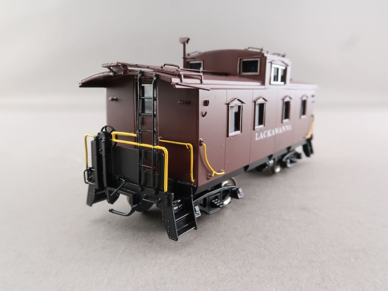 HO Brass Model - Railworks R352 DL&W Delaware Lackawanna & Western Welded Steel Caboose - F/P ...