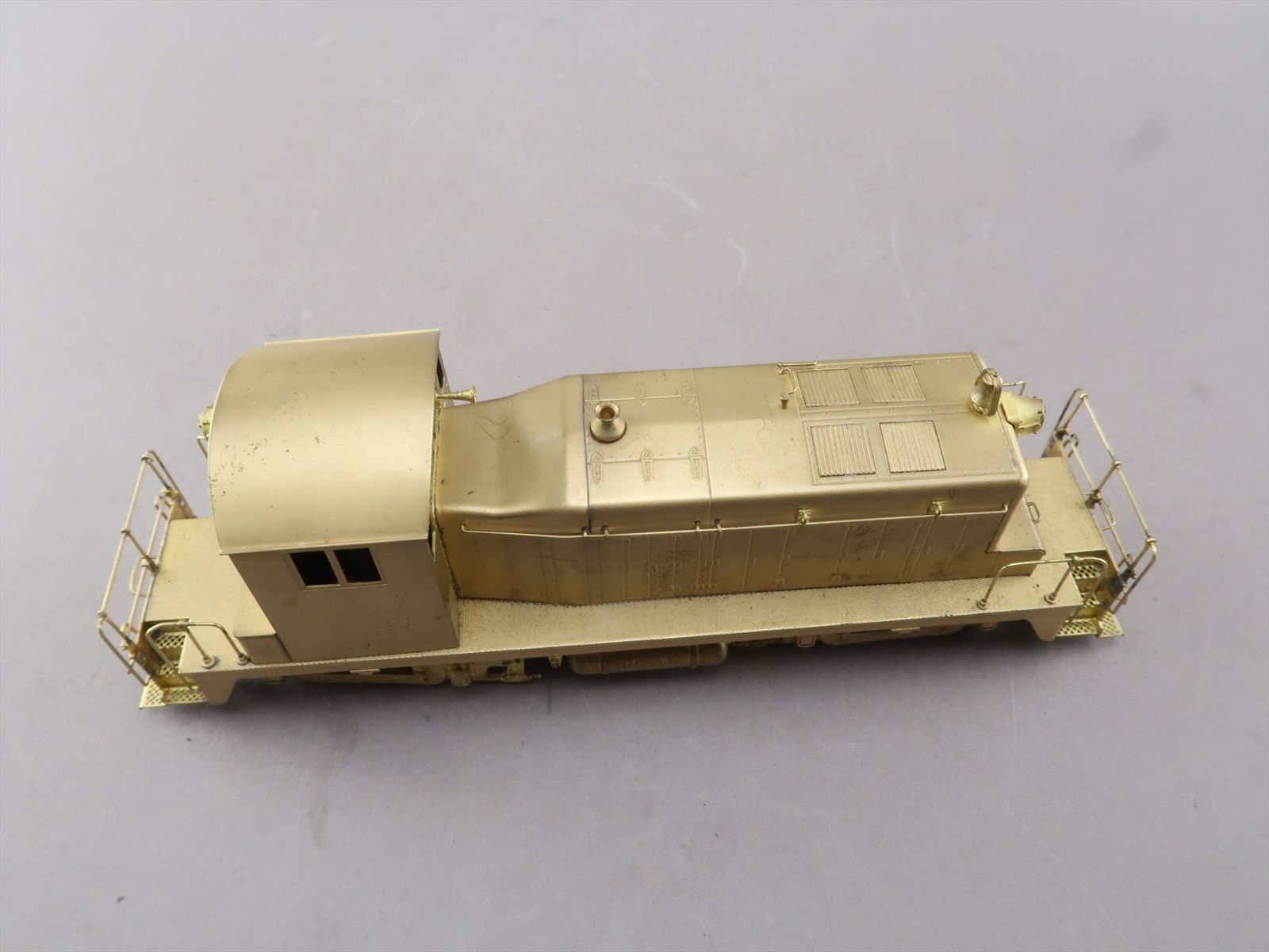 HO Brass Model - ALCO D-140 EMD SW-1 Diesel Switcher Locomotive ...