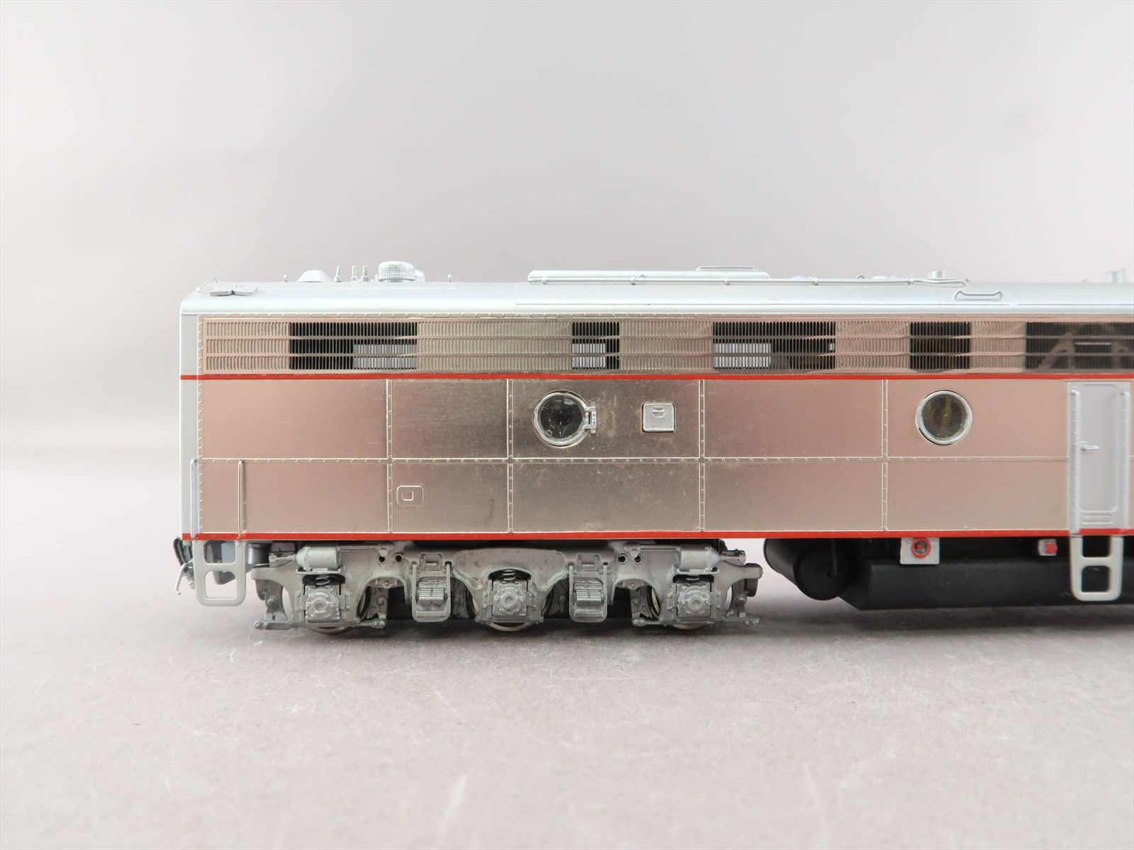 HO Brass Model - Oriental CB&Q Burlington E9 E9A w/o Fuel Tank Skirt #9987 - F/Plated + Custom ...