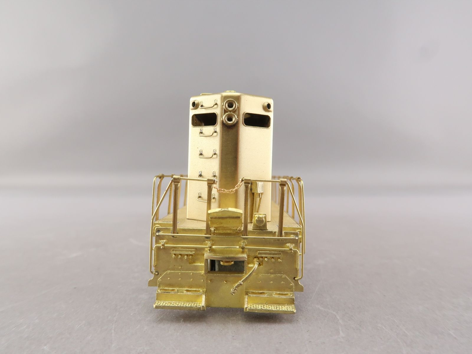HO Brass Model - Oriental GP9 1750HP Early Version w/ Dynamic Brake ...