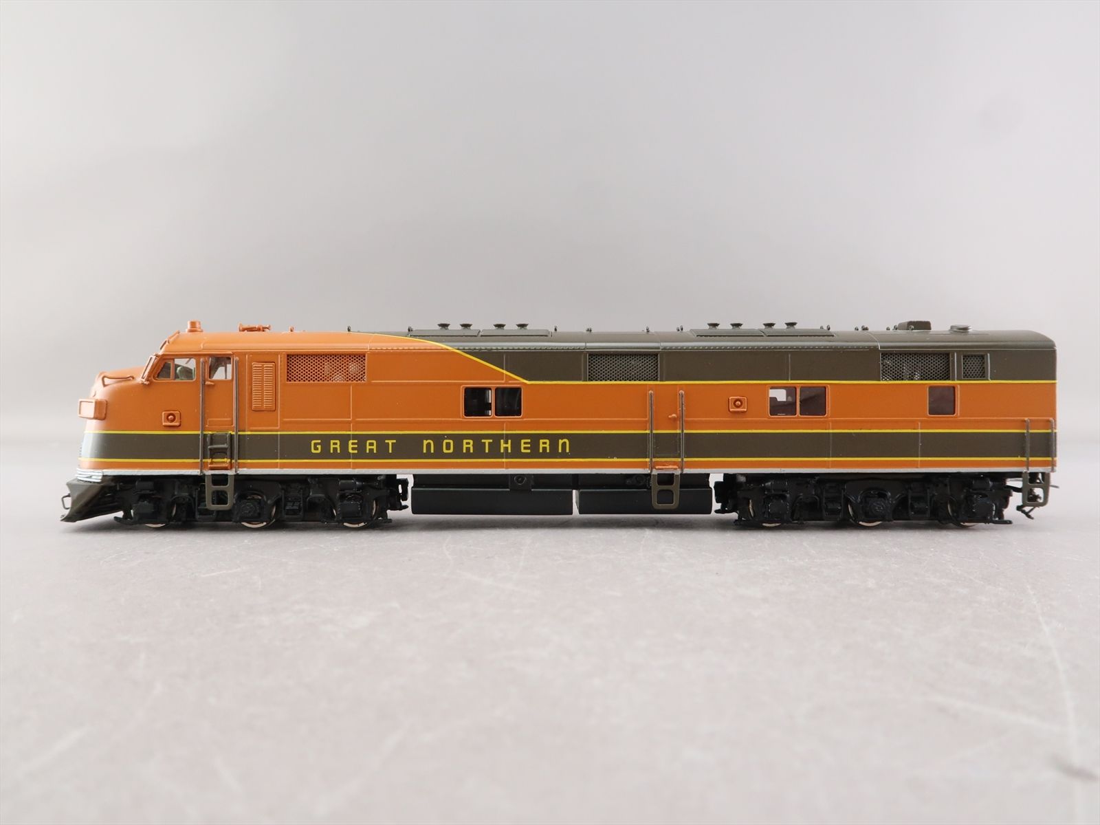 HO Brass Model - Oriental GN Great Northern EMD E7A Phase I EB Empire Builder - F/P - Samhongsa