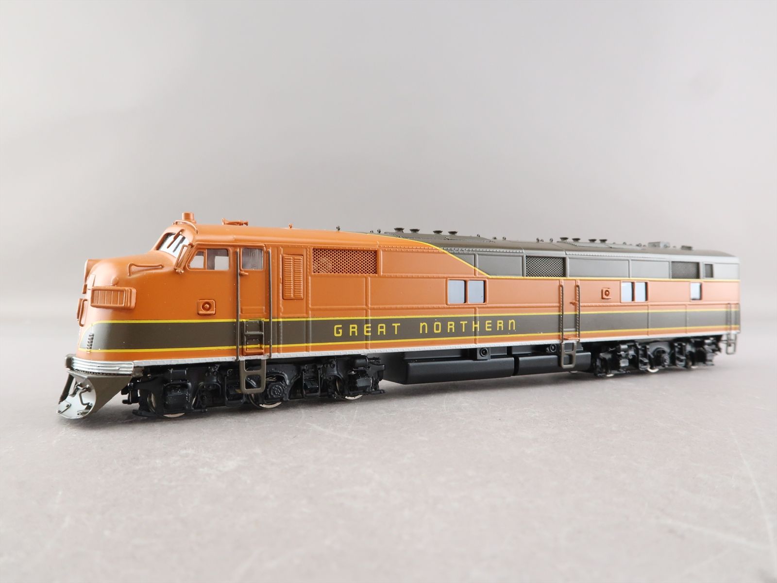 HO Brass Model - Oriental GN Great Northern EMD E7A Phase I EB Empire Builder - F/P - Samhongsa