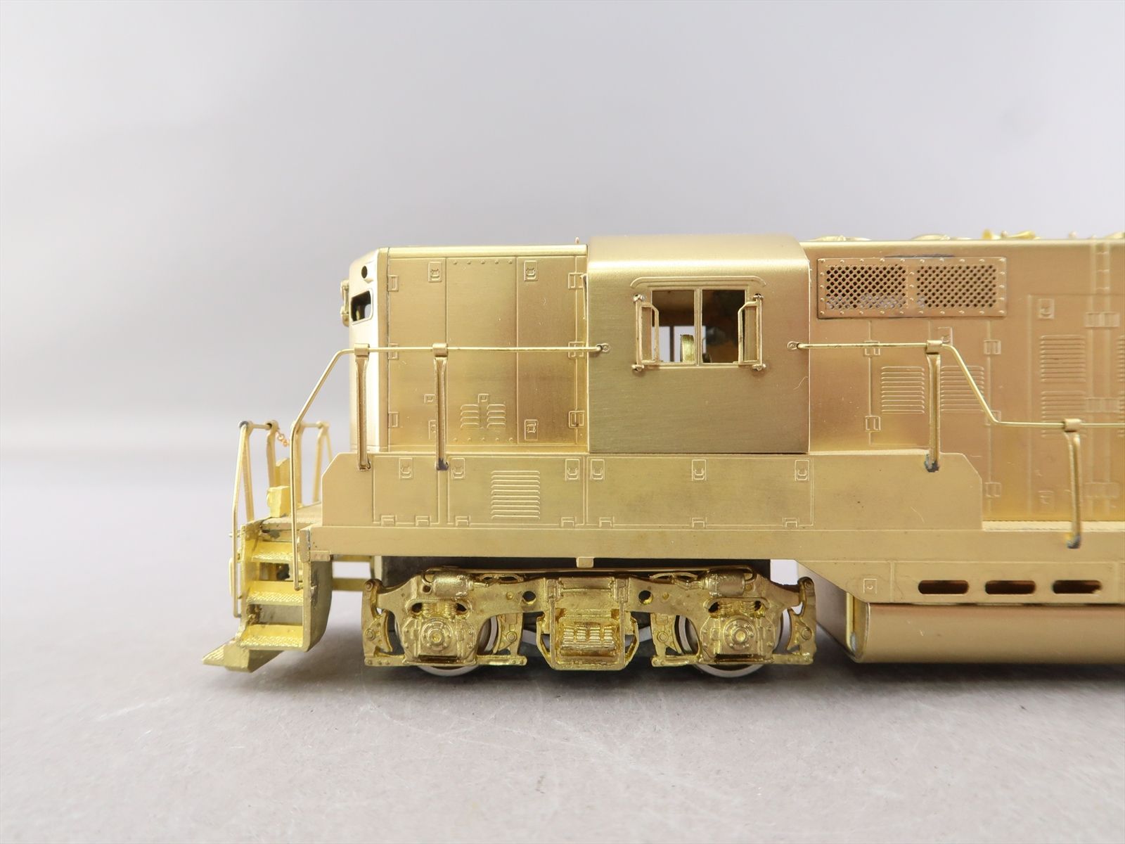 HO Brass Model - Oriental EMD GP9 1750HP w/ 4 36" Fans w/o Dynamic ...