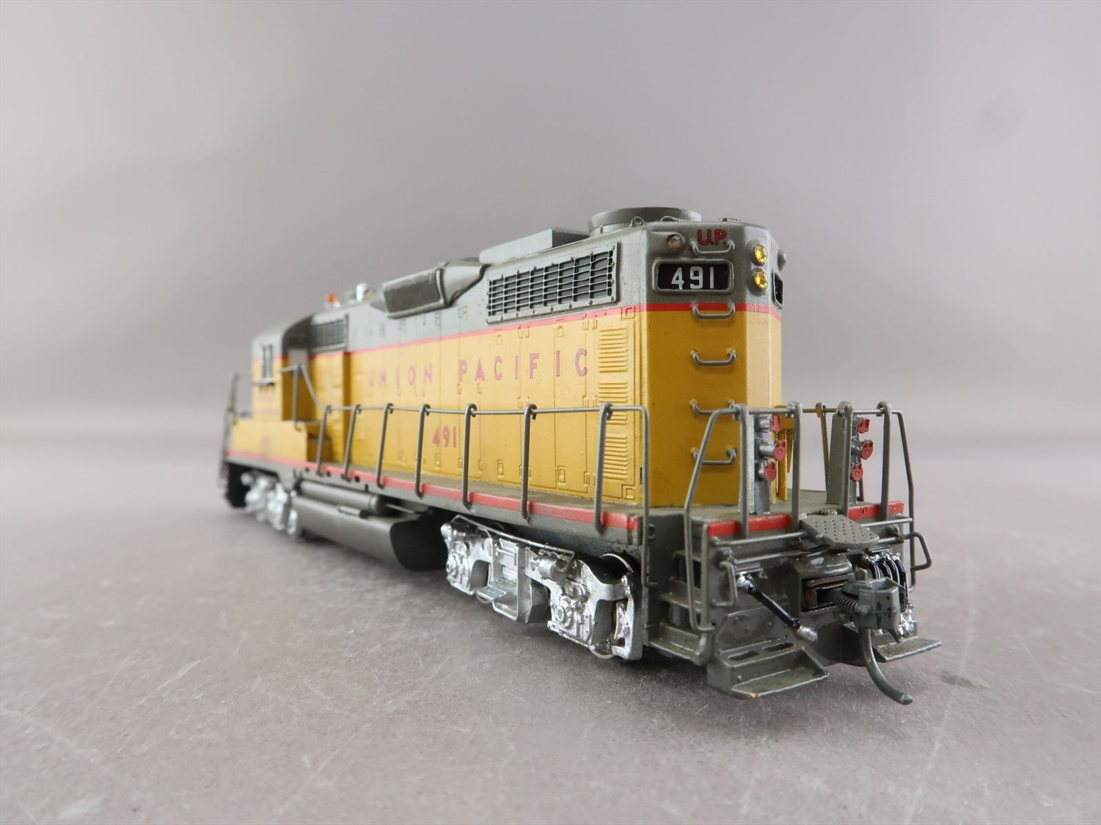 HO Brass Model - Oriental UP Union Pacific GP20 2000HP Low Hood w/o ...