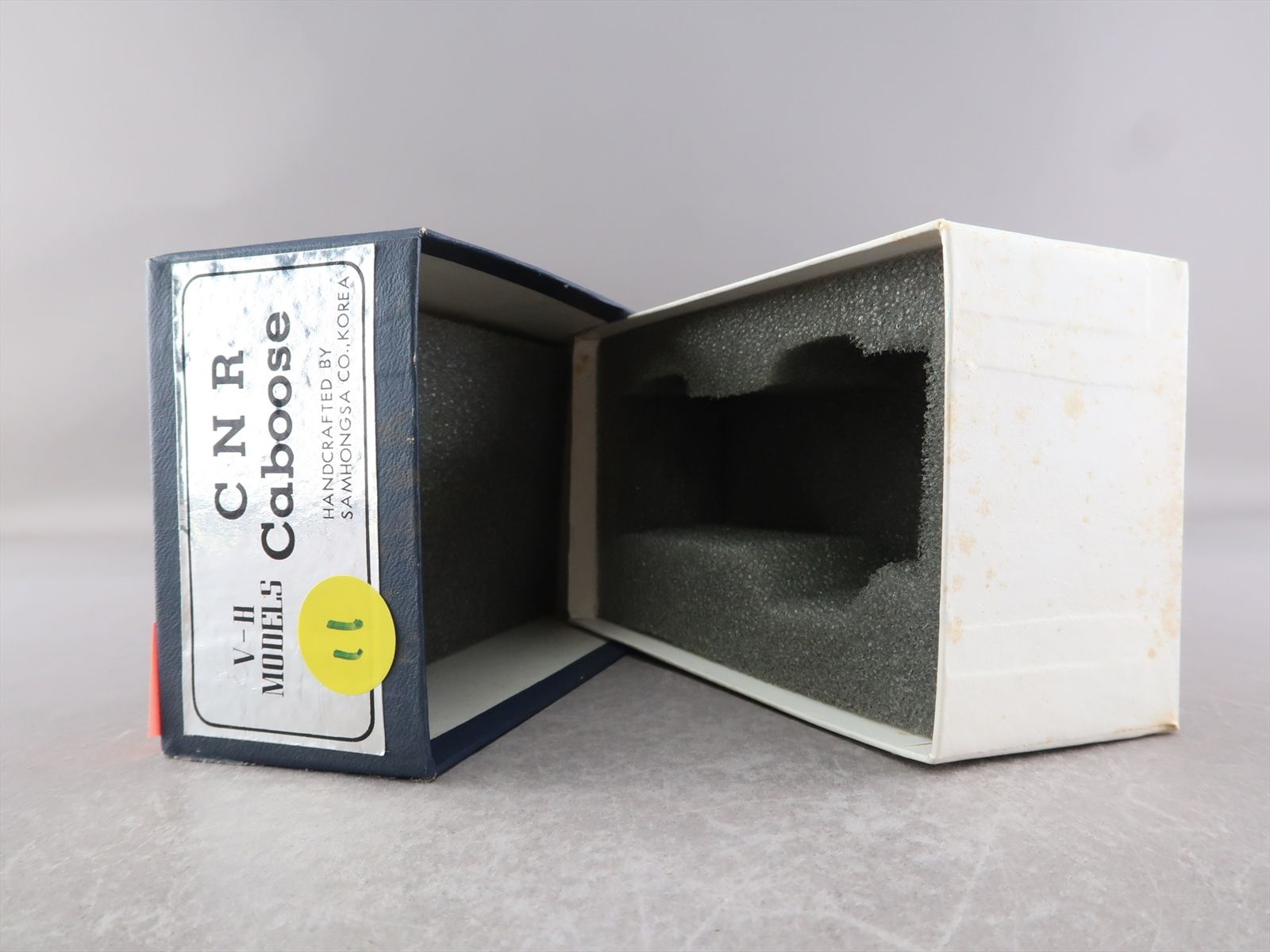 HO Brass Model - VH CN CNR Canadian National Wood Caboose - Unpainted - 1974 Run - Samhongsa