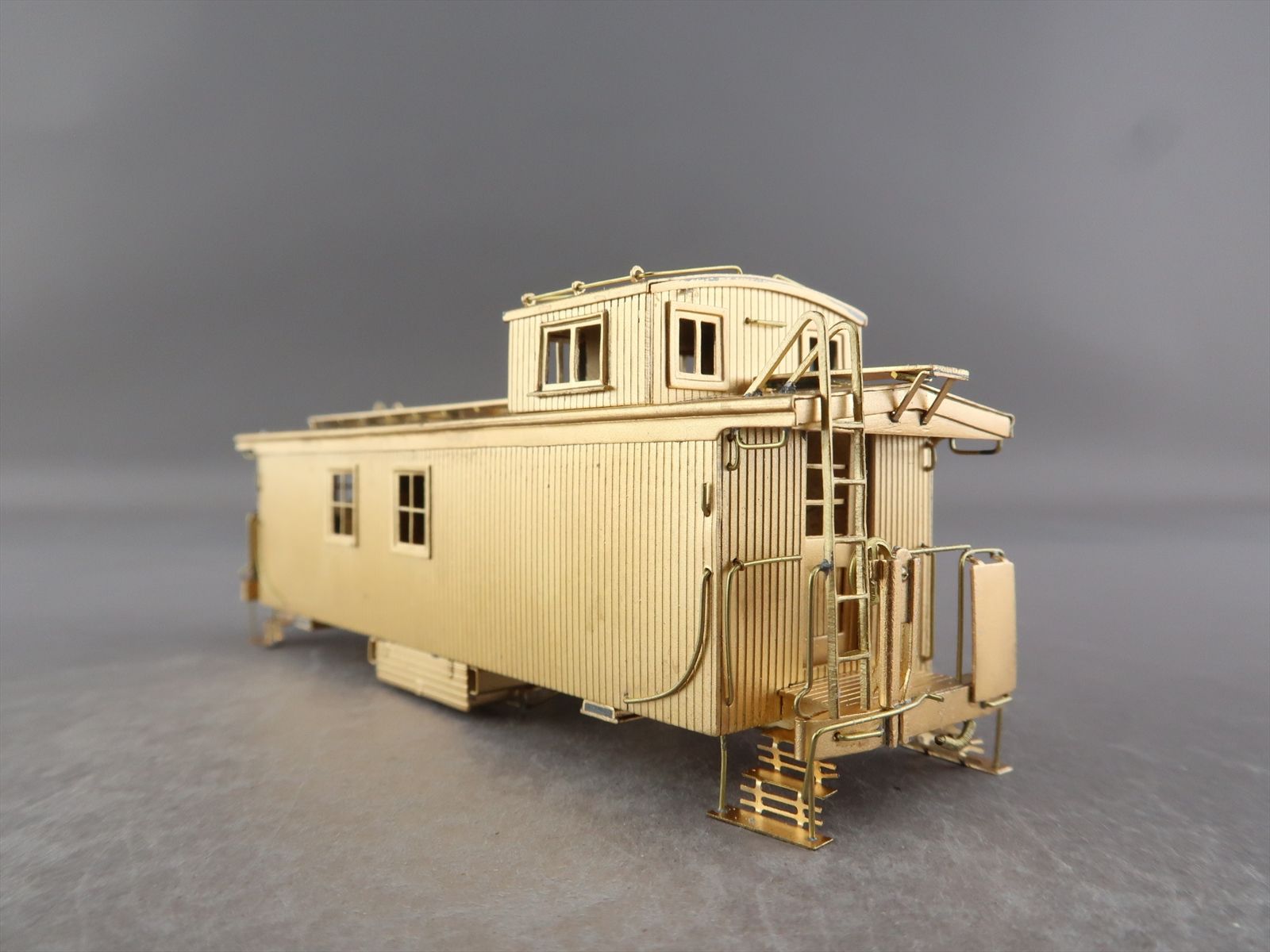 HO Brass Model - VH CN CNR Canadian National Wood Caboose - Unpainted - 1974 Run - Samhongsa