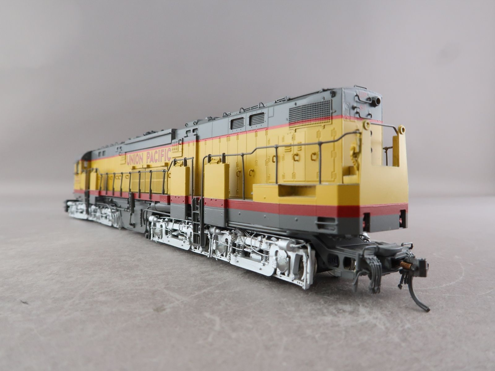 HO Brass Model - OMI 5443 UP Union Pacific C855 C855A #61 - Custom - 1993 Run - Ajin
