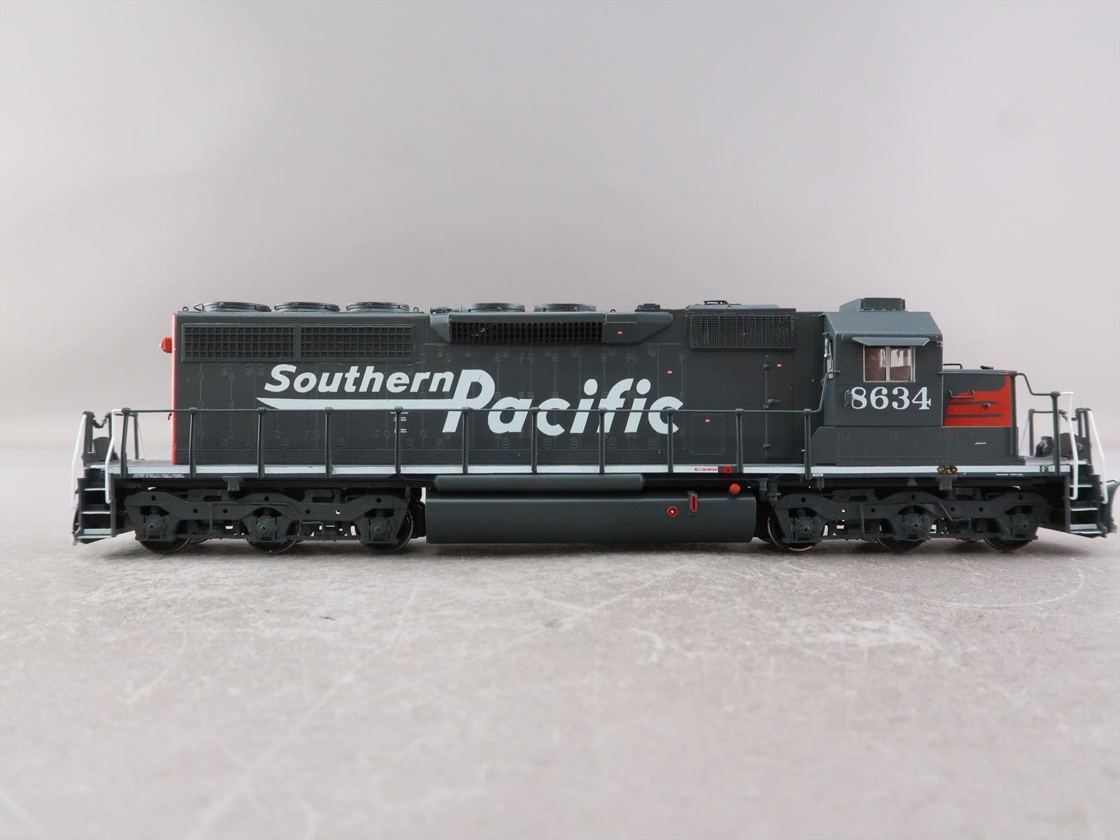 HO Brass Model - OMI 5370 AT&SF as SP Southern Pacific SD40U #8634 ...