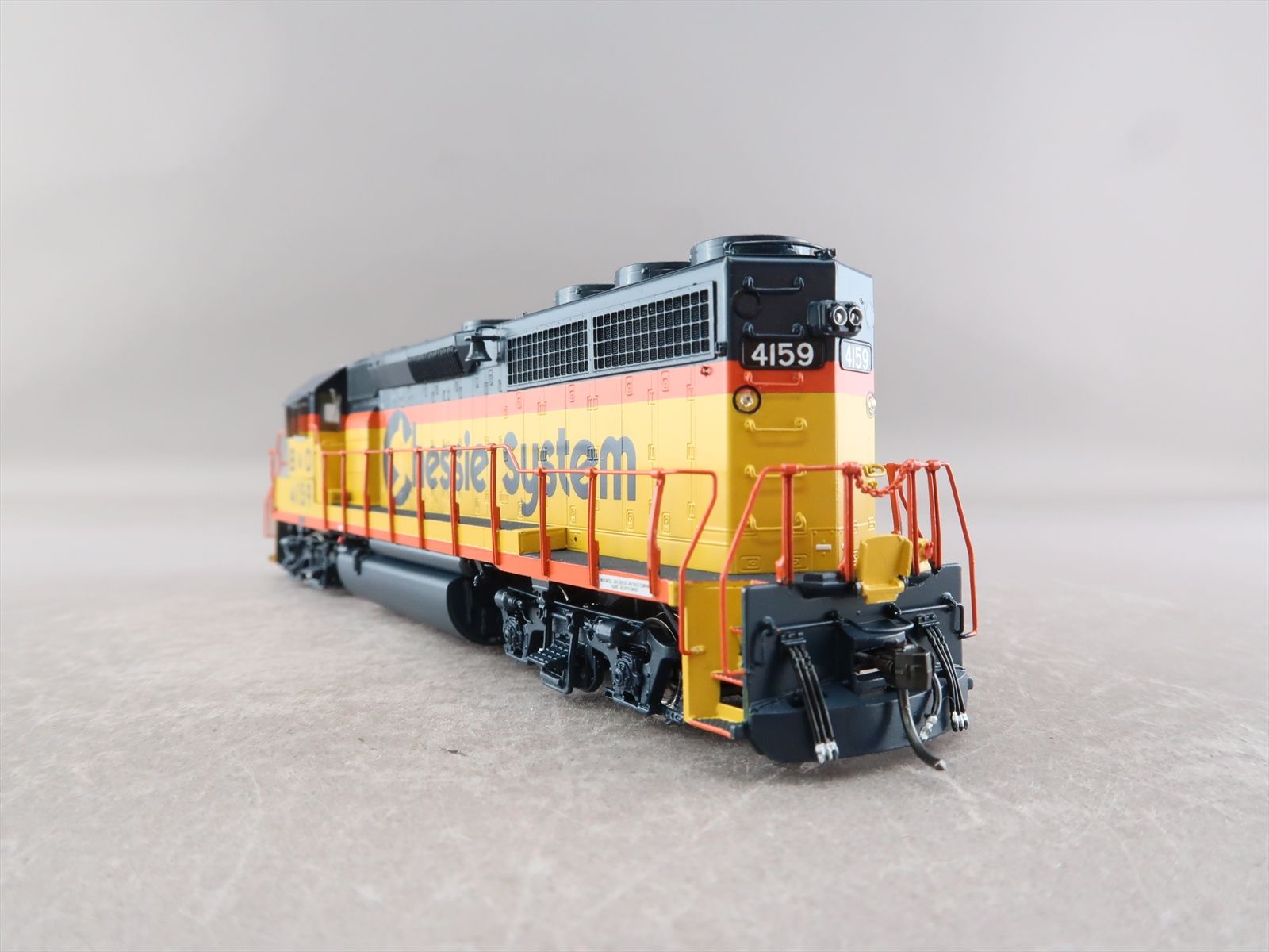 HO Brass Model - OMI 087010081.2 B&O Baltimore & Ohio Chessie System ...